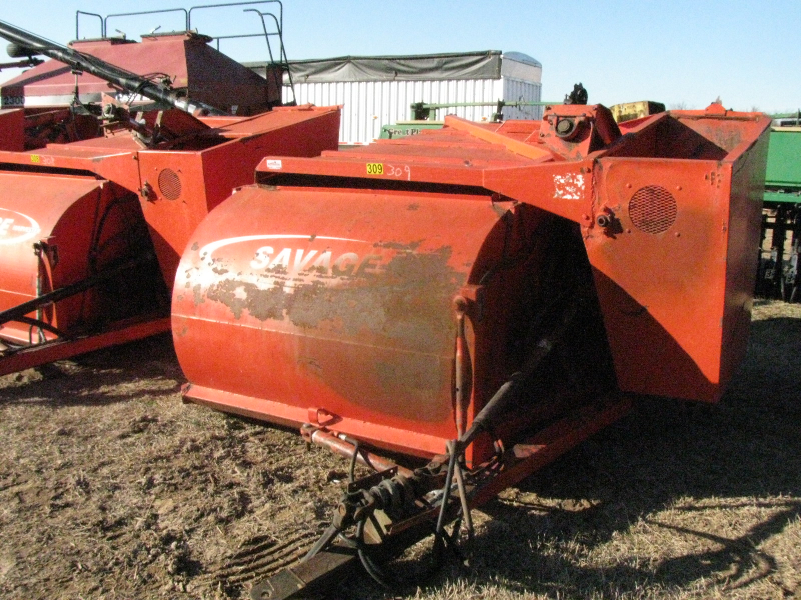 New Holland Savage 6100 Pecan Harvester Sr# 6189597