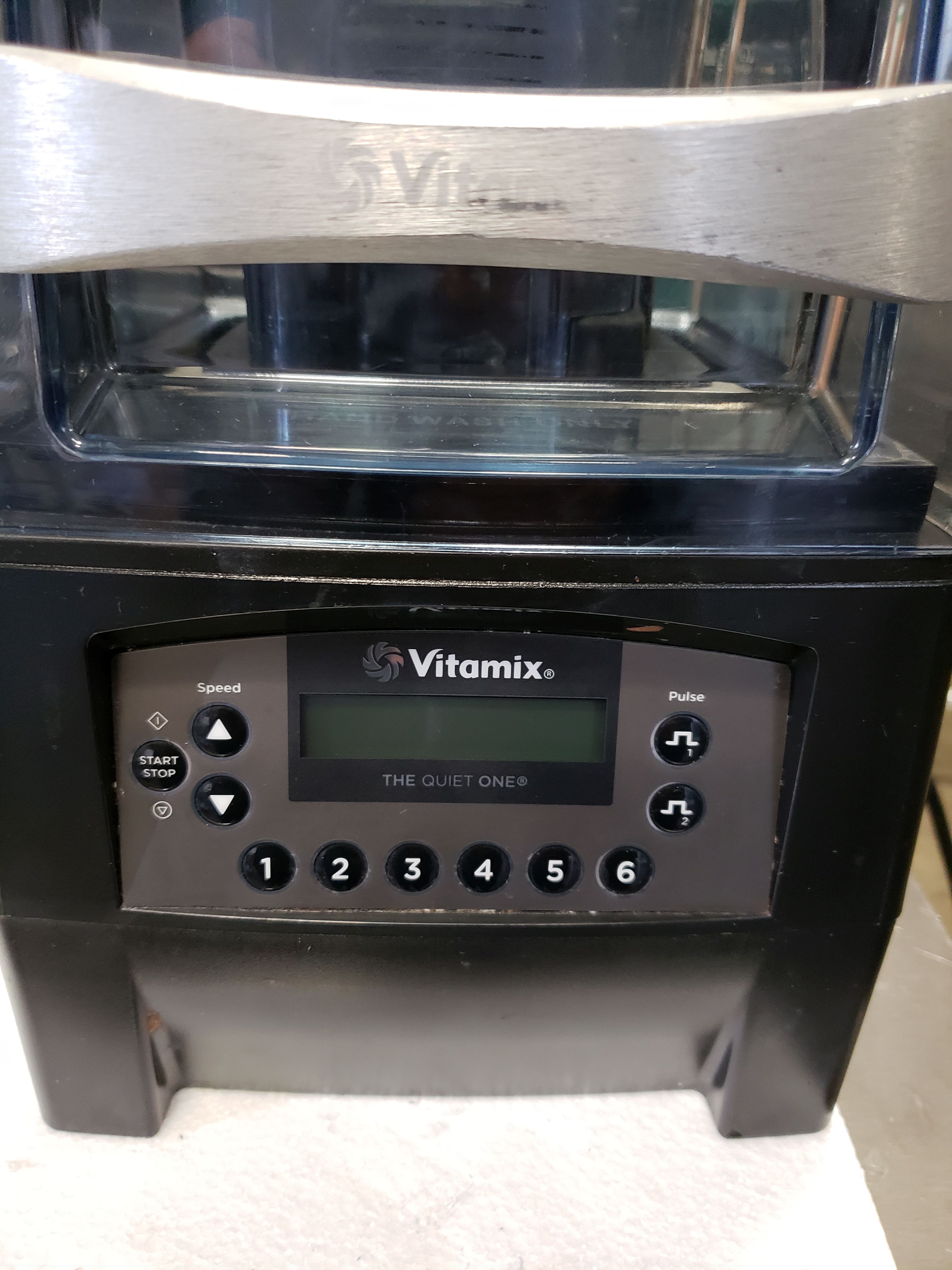 Vita Mix Commercial Food Prep Machine with Silencer - Model VM0145,Used ...
