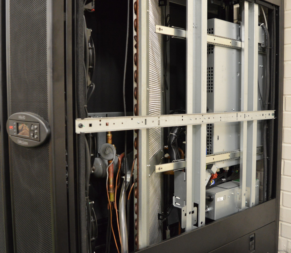 APC InRow RD Cooling System