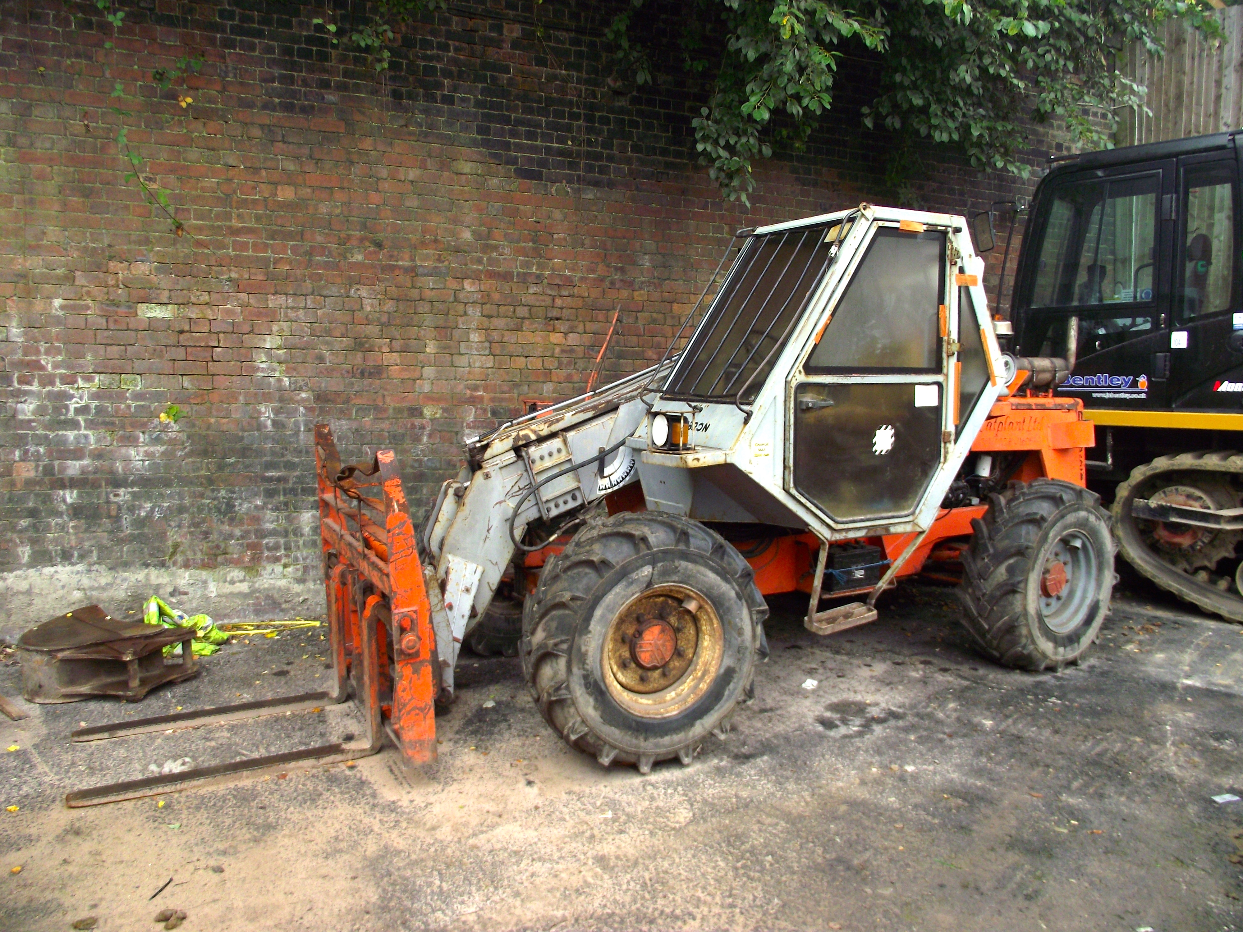 1990 Sambron Telehandler Appraisal: Good Working Order Serial No ...