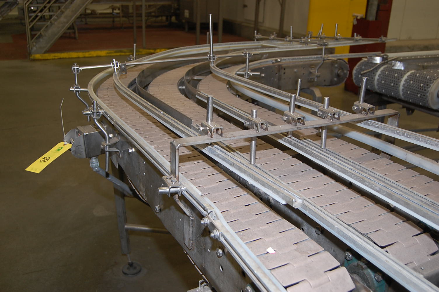 Arrowhead Conveyor - 3-Lane Corner Conveyor, SS Frame, 96 in. Length. Rigging Fee: $100. Palletiz