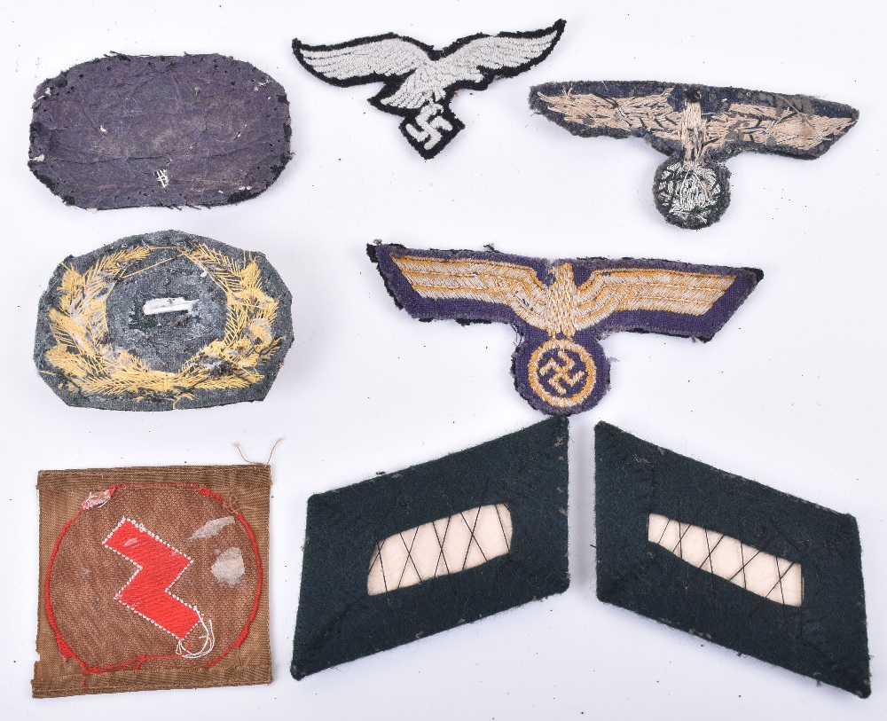 WW2 German Cloth Badges; A match pair of army collars, army officers ...