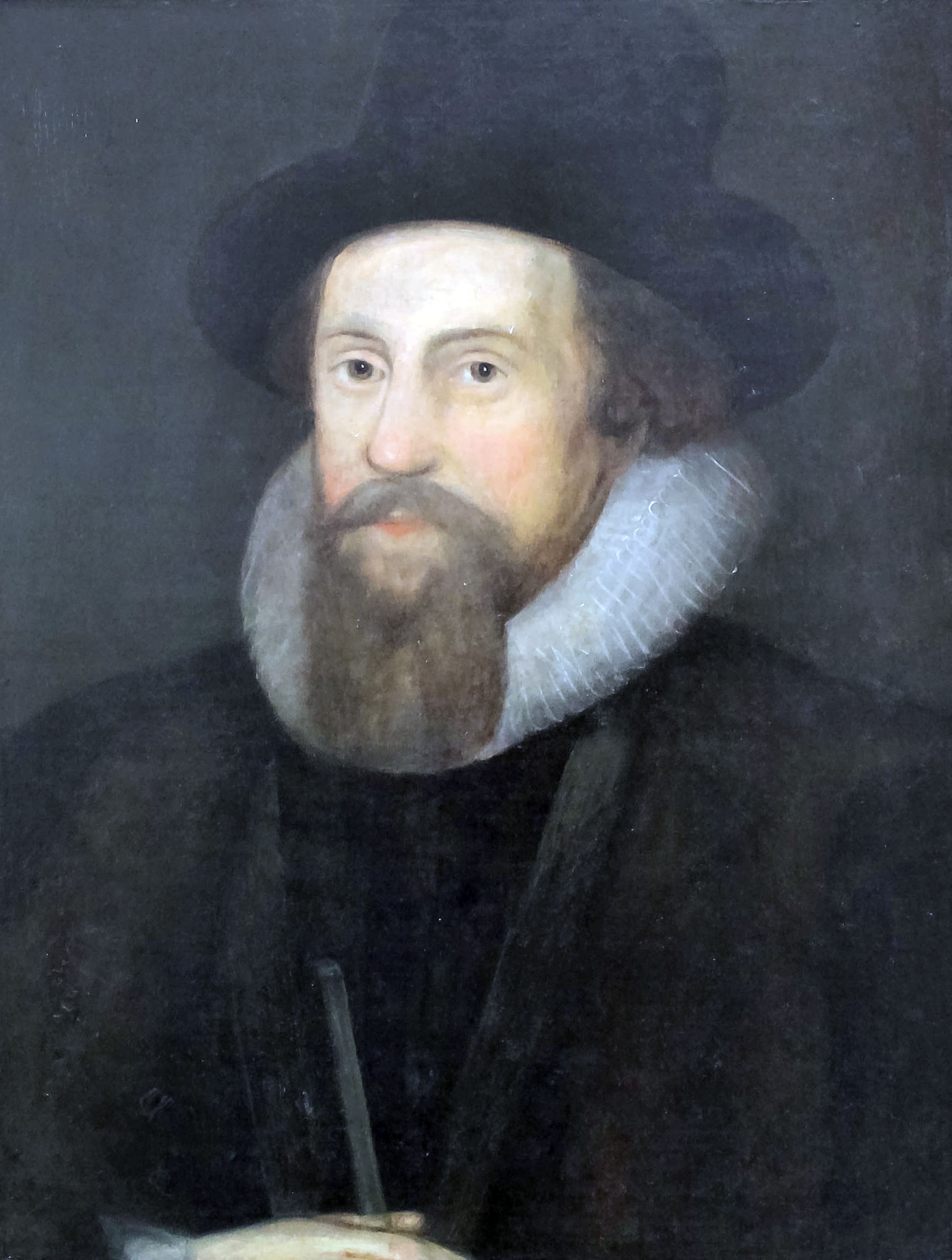 English School (16th Century) - Oil painting - Shoulder length portrait of Thomas Culpepper weari