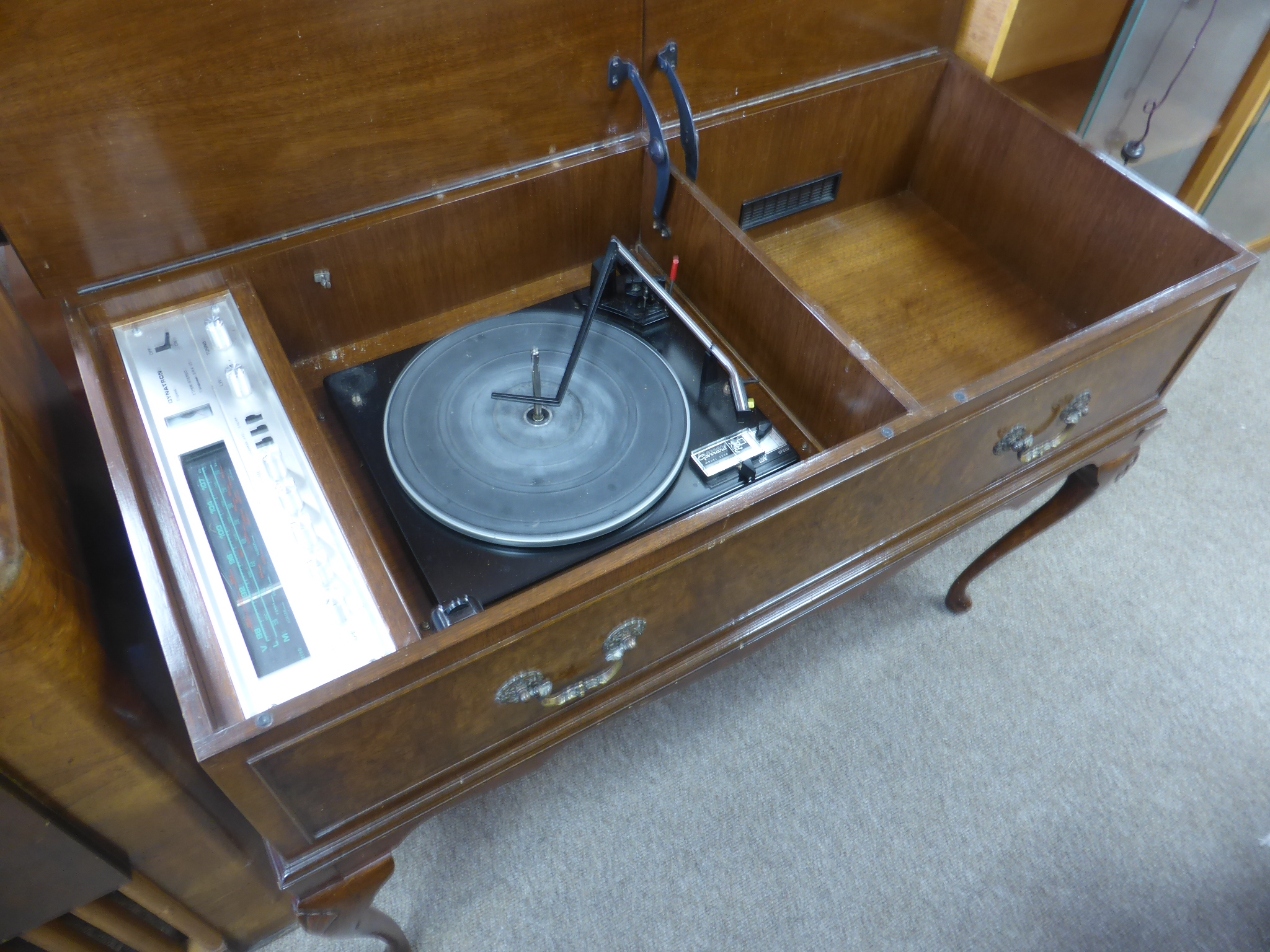 DYNATRON RADIOGRAM WITH GARRARD MODEL 3500 DECK