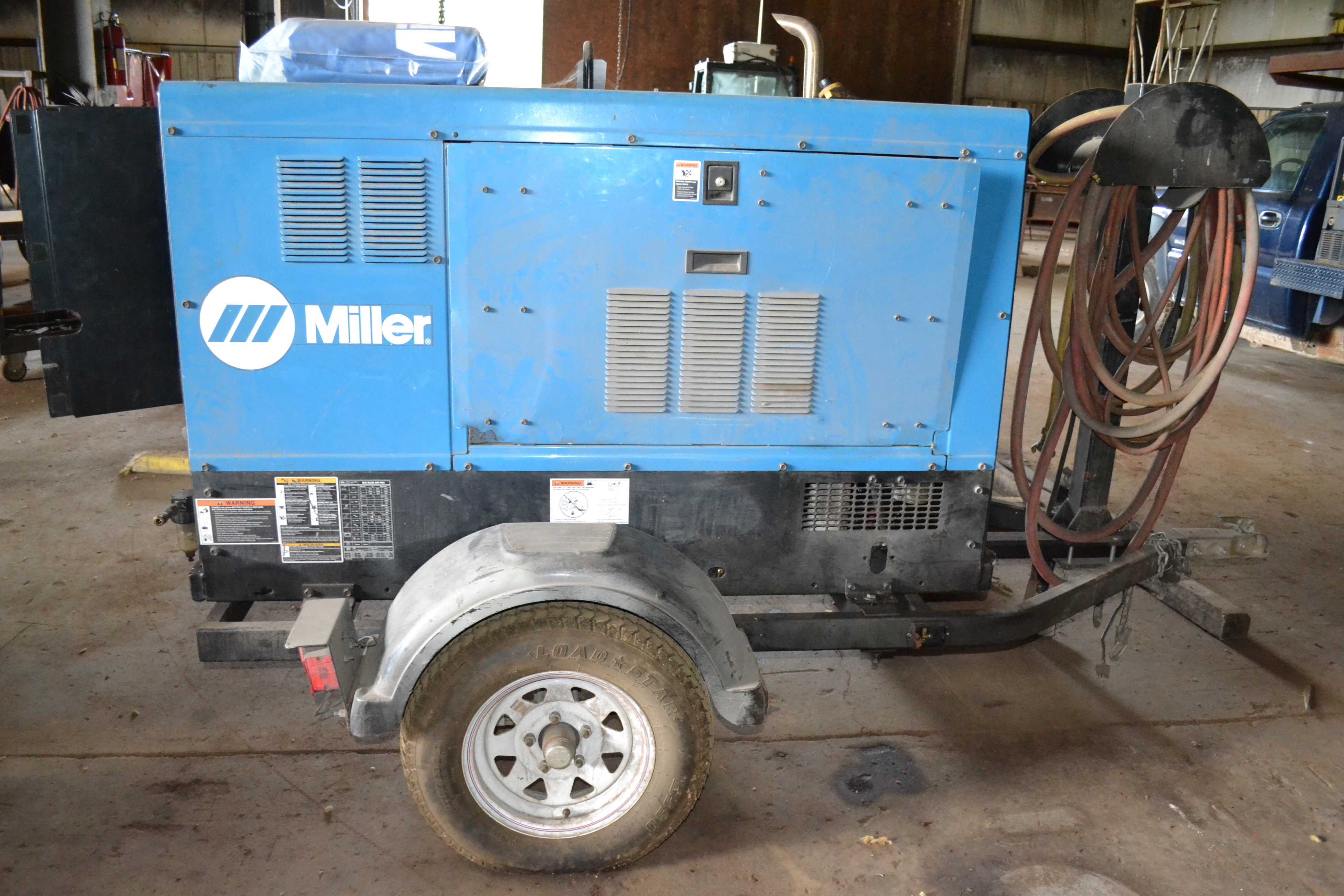 Miller Model Big Blue Air Pak Welder/Air Compressor/Generator, 336.9 ...