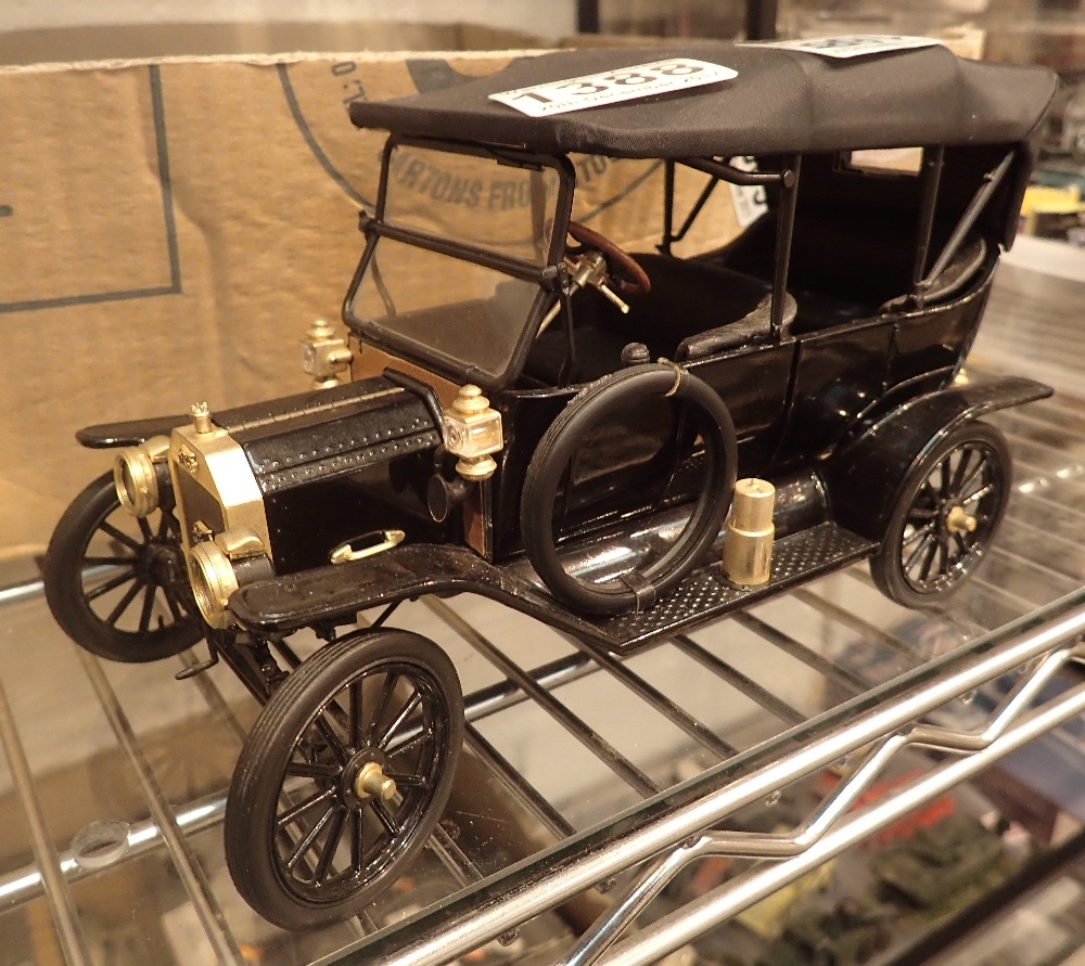 Franklin mint Ford Model T model car 1:16 scale unboxed