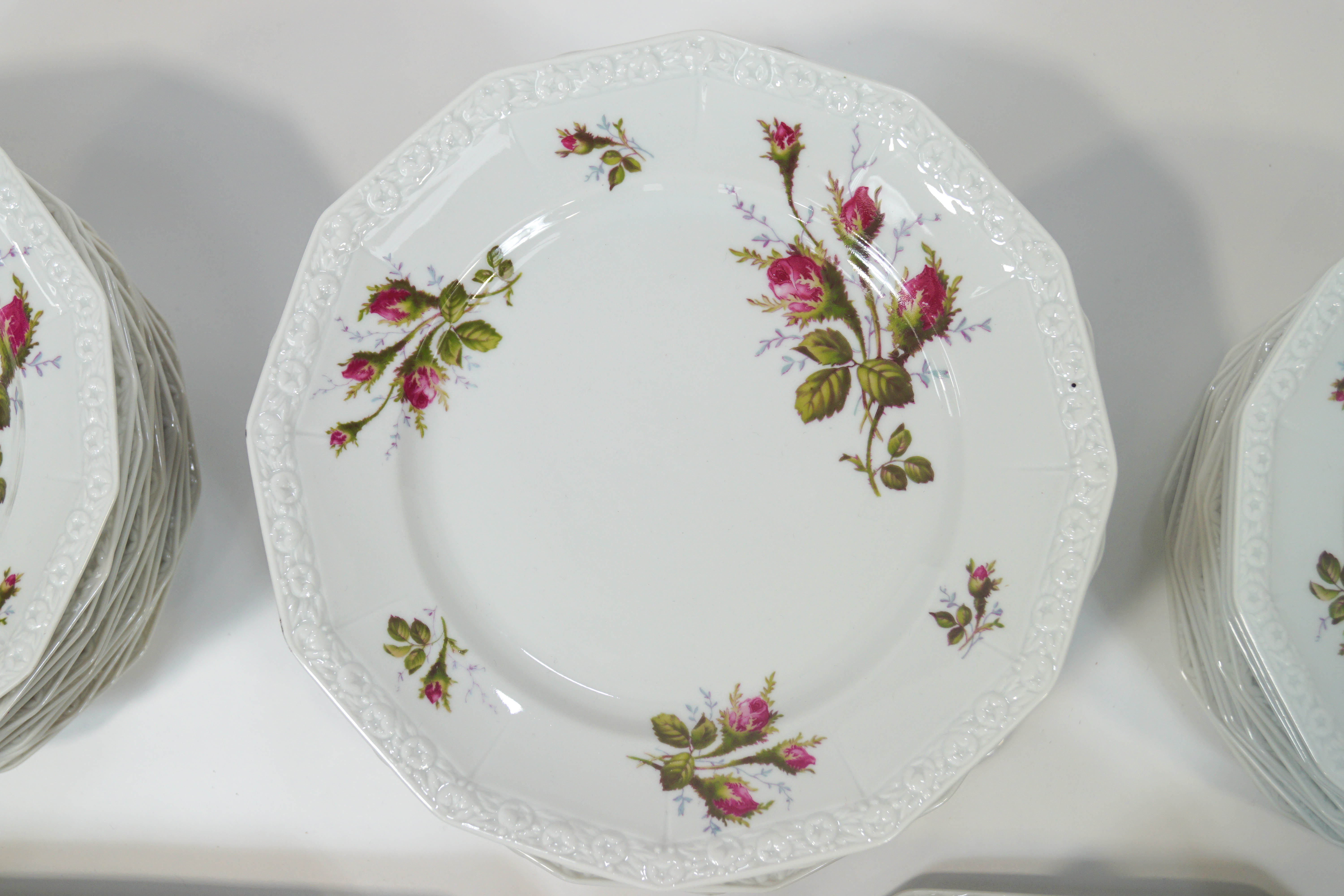 A Rosenthal porcelain 'Maria' pattern dinner service, transfer printed ...