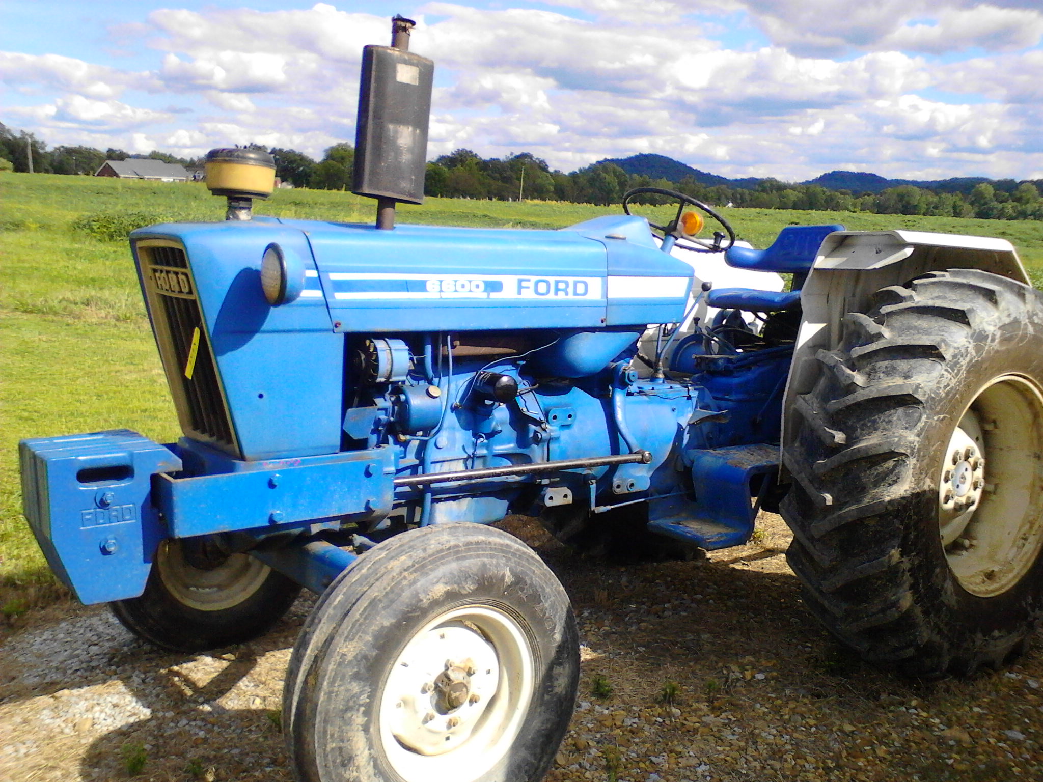 FORD 6600 TRACTOR