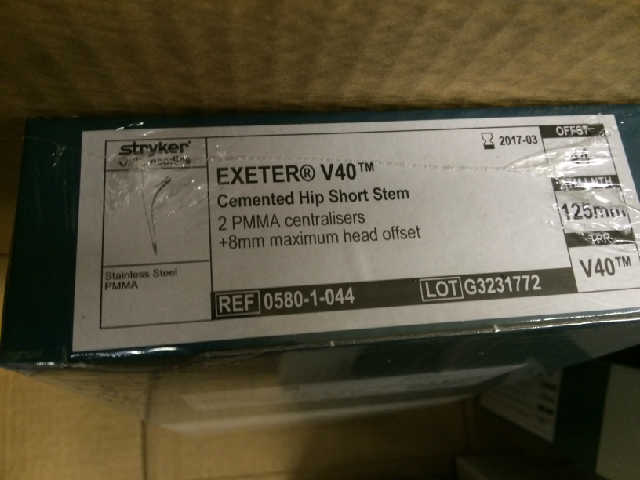 3X STRYKER ORTHOPAEDIC EXETER V40 CEMENTED HIP SHORT STEM (OFFSET 44 ...