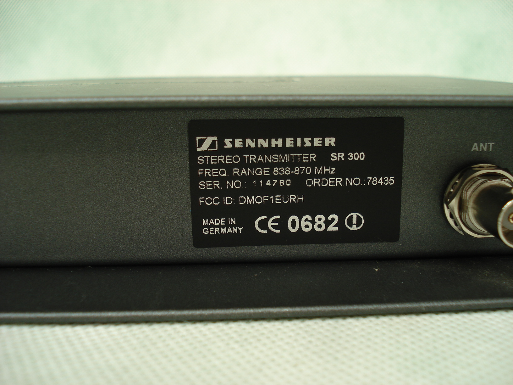 Sennheiser EW300 IEM Rack Mount Single Transmitter - 838 - 870MHz ...