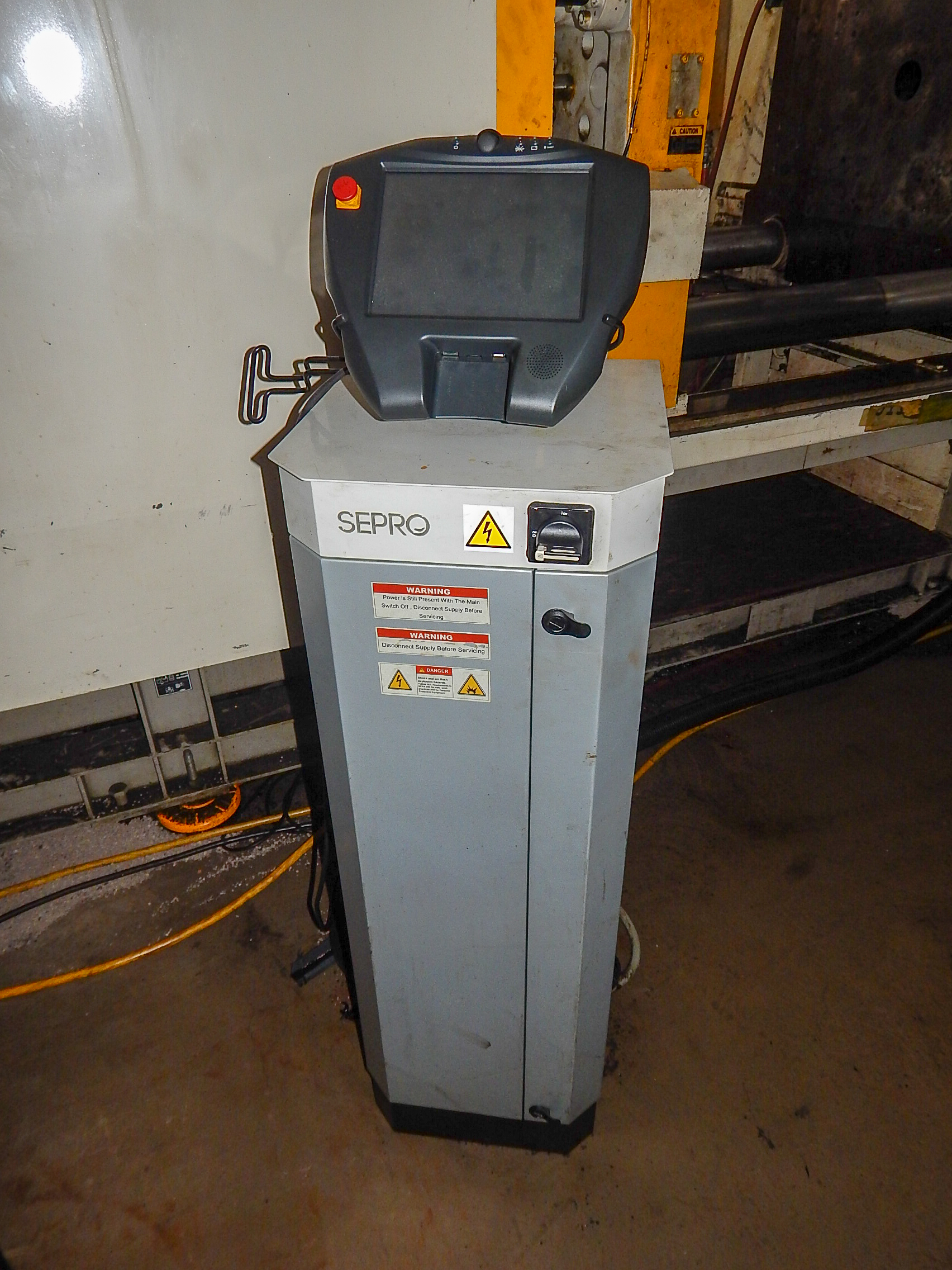 SEPRO SUCCESS 22 3 AXIS PICK AND PLACE ROBOT WITH PENDANT CONTROL, 10KG ...