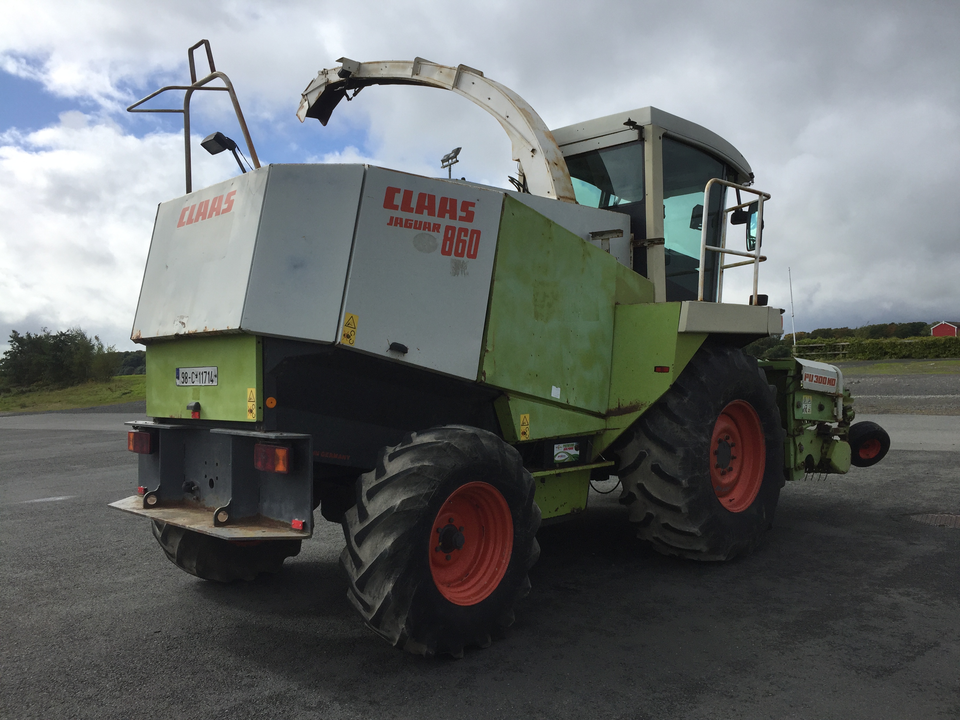 Claas Jaguar 860 2WD Forage Harvester c/w Claas PU300HD Pick Up Reel S ...