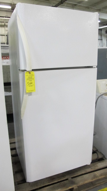 FRIGIDAIRE REFRIGERATOR/FREEZER; M# 241543903