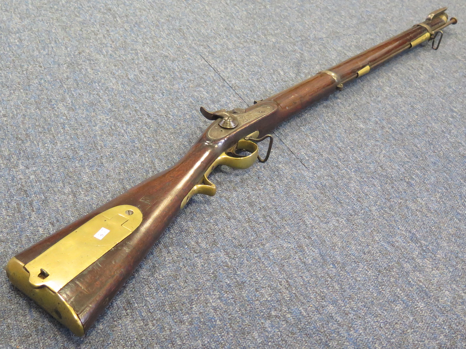 Brunswick 19th century military percussion rifle with East India ...