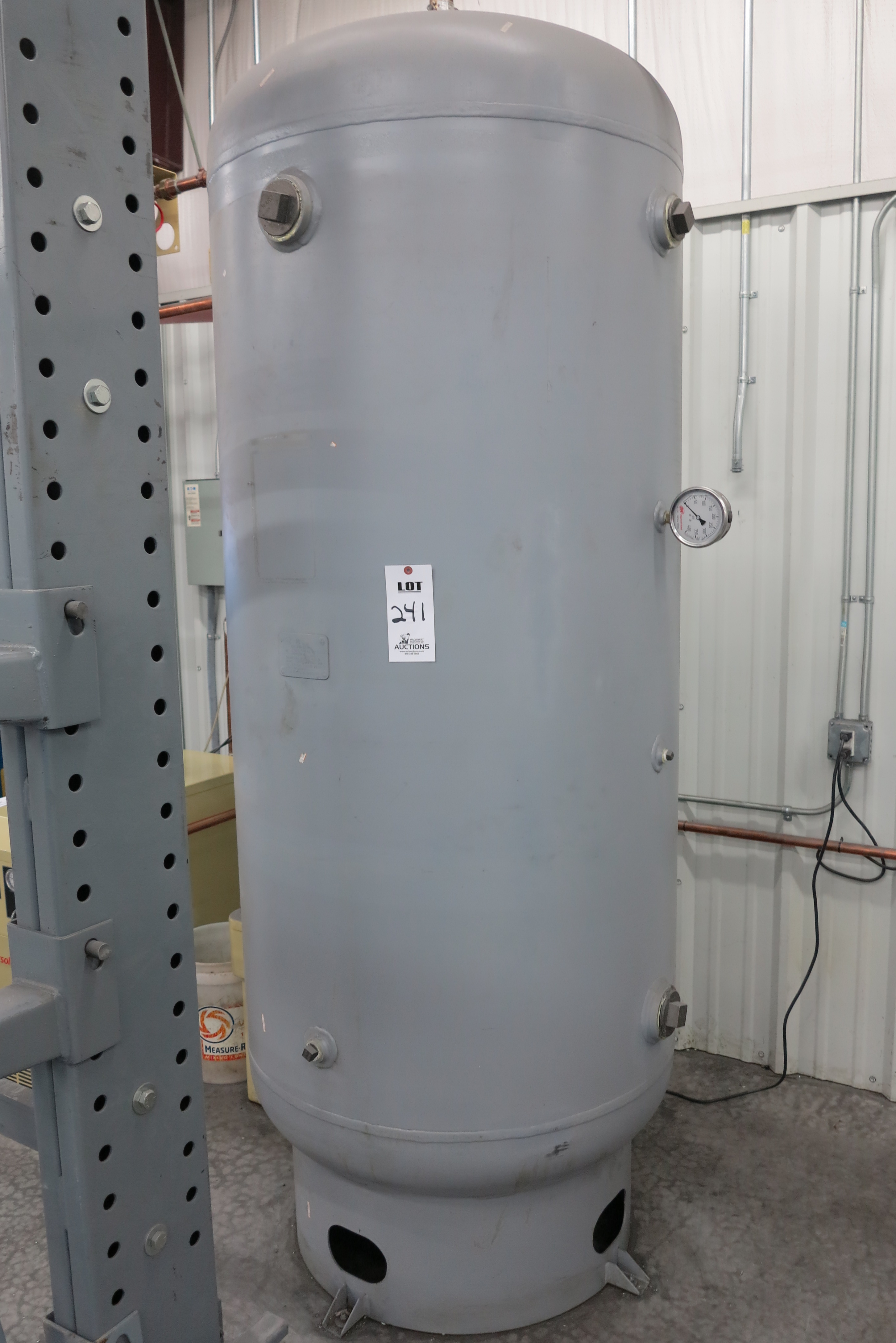 INGERSOL RAND MODEL CBV IRV 20HCC COMPRESSOR, 20HP, HOLDING TANK, AIR ...