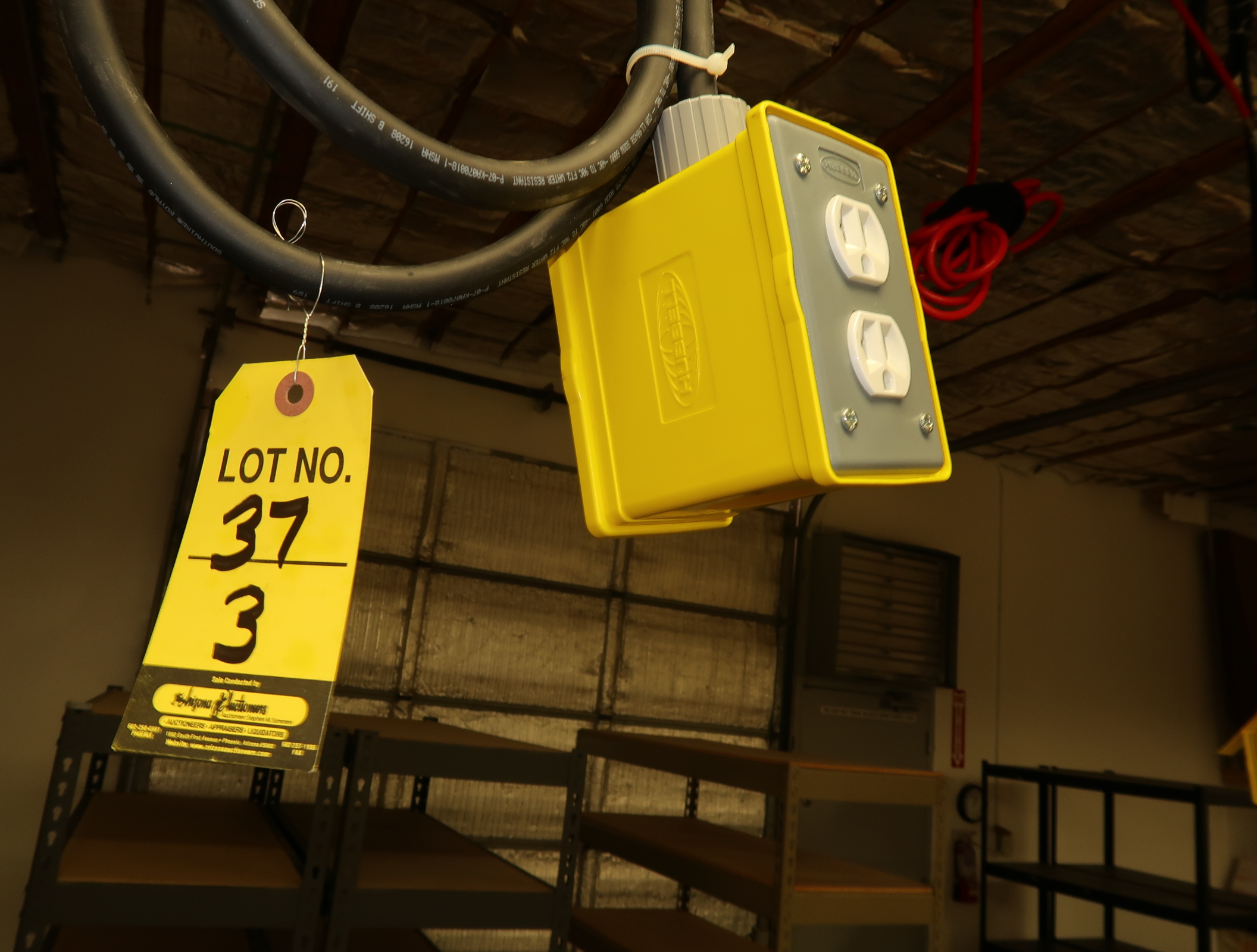 12' DROP CORDS W/HUBBELL DOUBLE SIDED OUTLETS