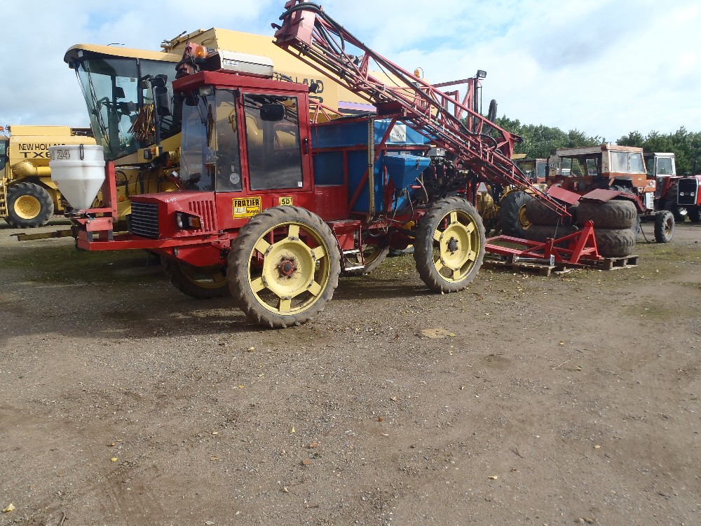 Agribuggy 5D Turbo Self Propelled Sprayer, Fitted Gem 21m Sprayer ...