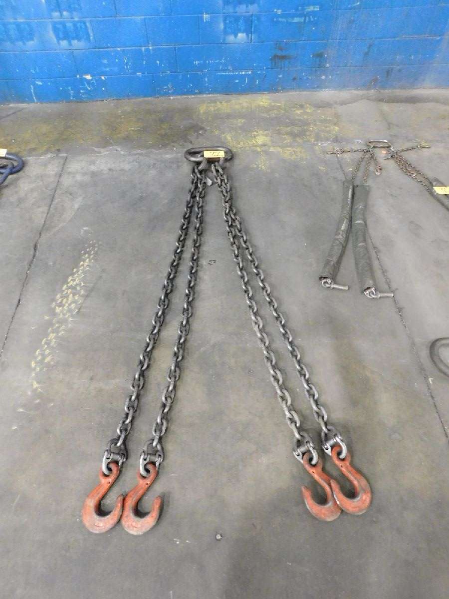 { Group of lots: 75, 76, 77 (P) } } 7ft 4 Hook Crane Chains