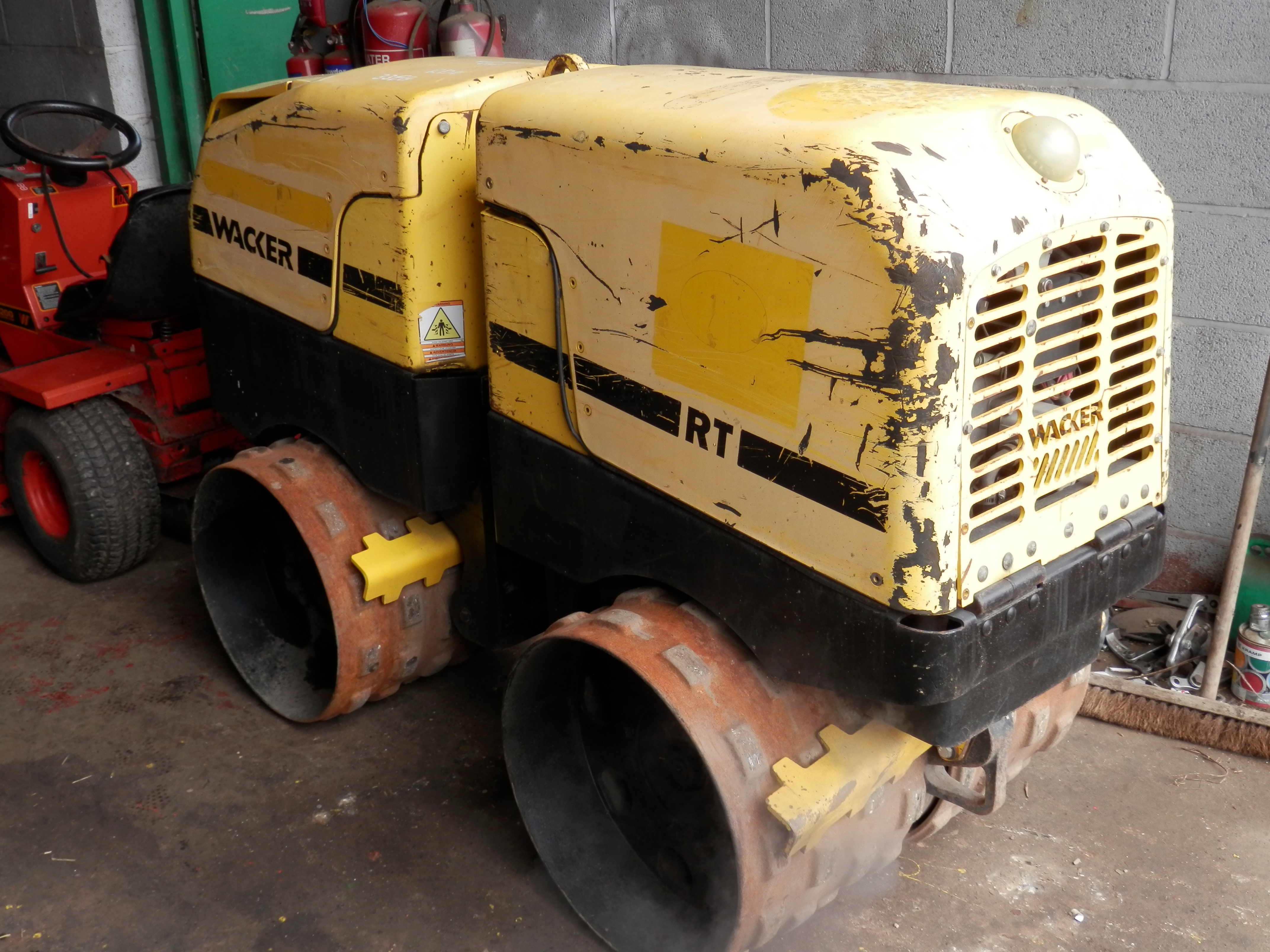 DS - 2006 RAMEX WACKER NEUSON RT, REMOTE CONTROL, TRENCH COMPACTOR. ALL ...