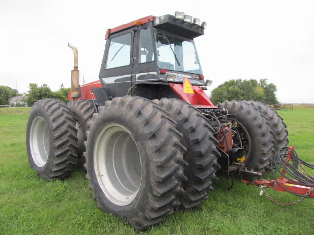 CASE IH 4494 4WD TRACTOR; 7860 Hours, Powershift, PTO, Leon 6 Way 14 Ft ...