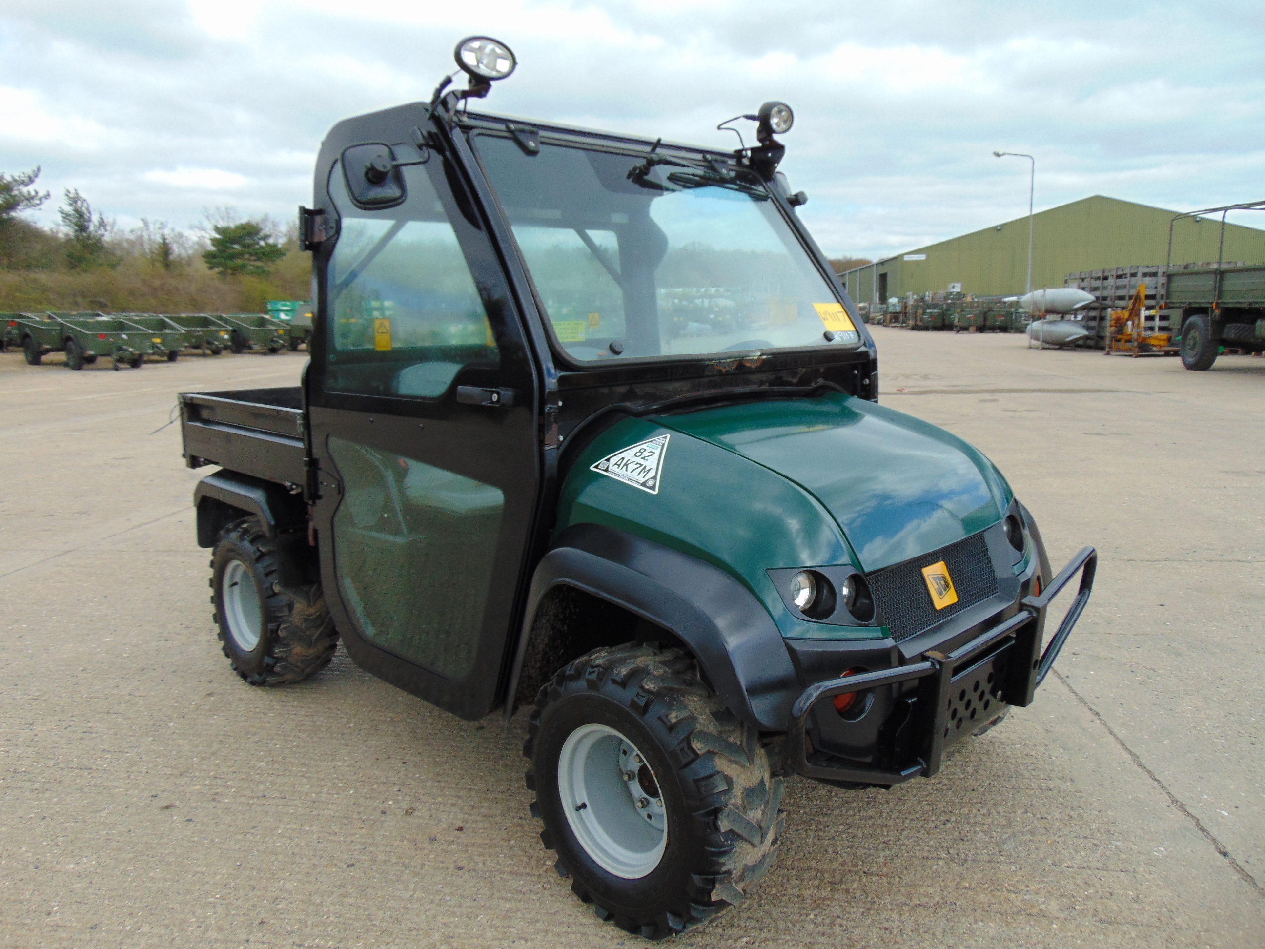 You are bidding on a 2014 JCB Workmax 1000D 4WD Diesel Utility Vehicle ...