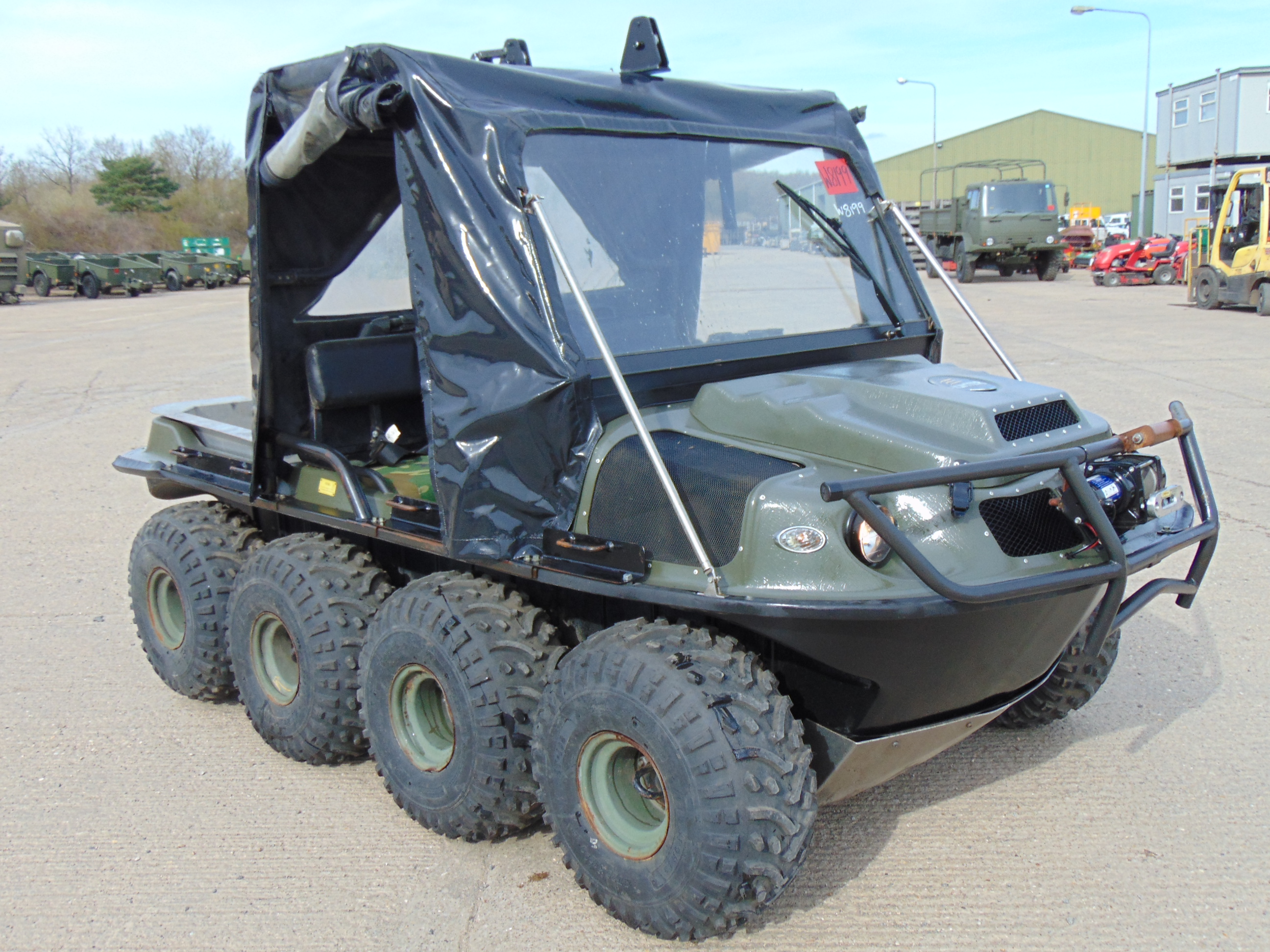 You are bidding on a 2013 Hunter 8x8 Amphibious Special Utility Vehicle ...