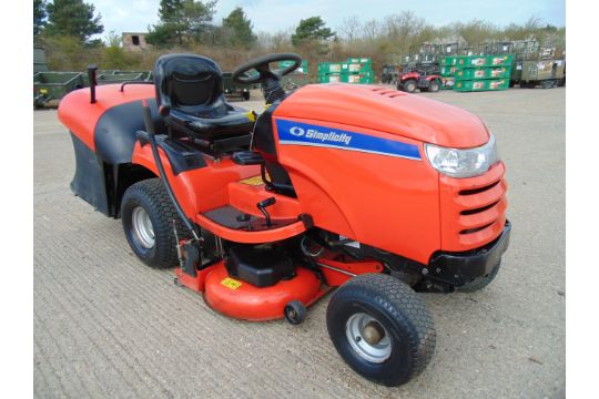 You are bidding on a Simplicity Baron Ride On Mower / Garden Tractor ...