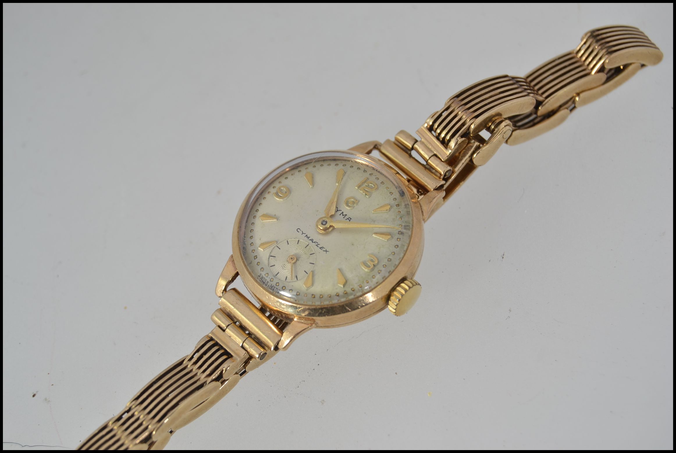 A good 9ct gold vintage ladies cyma - cymaflex dress / cocktail watch ...