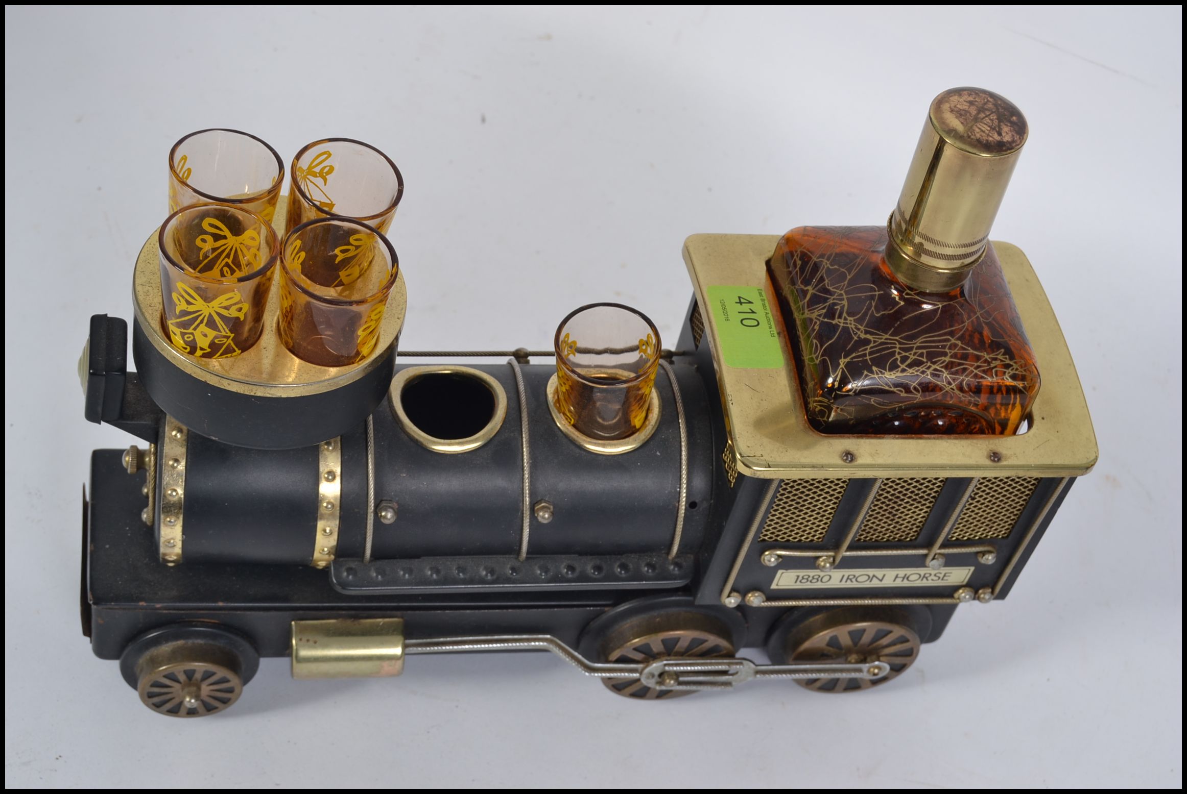 A retro vintage 1970's drinks / liqueur set in the form of a train ...