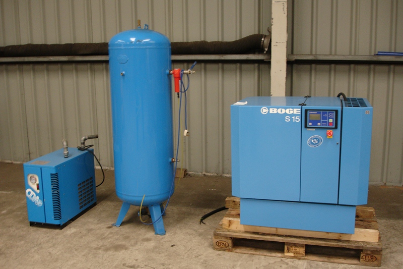 Boge S15 Compressor With Tank & Dryer. Boge S15 Compressor Y.O.M. 2007 ...