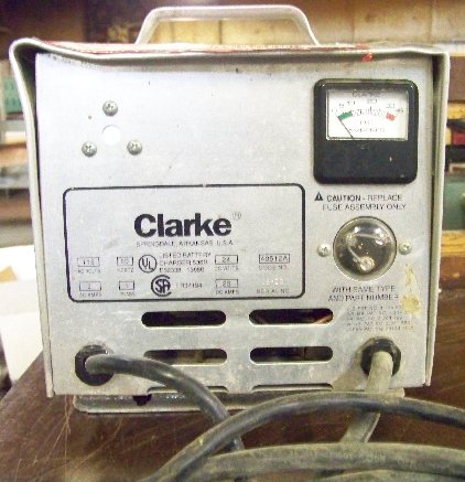CLARKE 24 VOLT BATTERY CHARGER