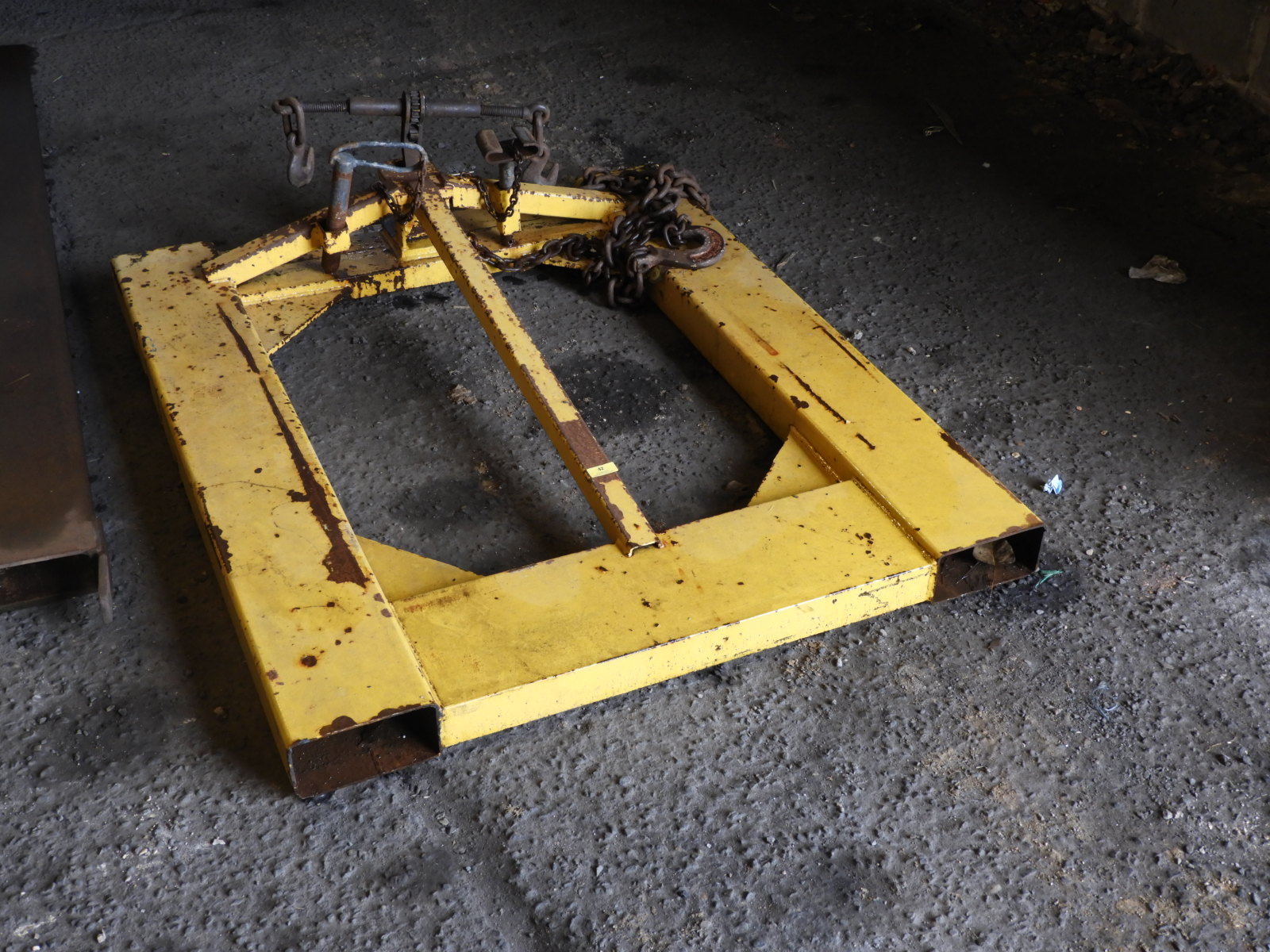 *Forklift Mountable Pin Hitch and Implement Lifting Frame