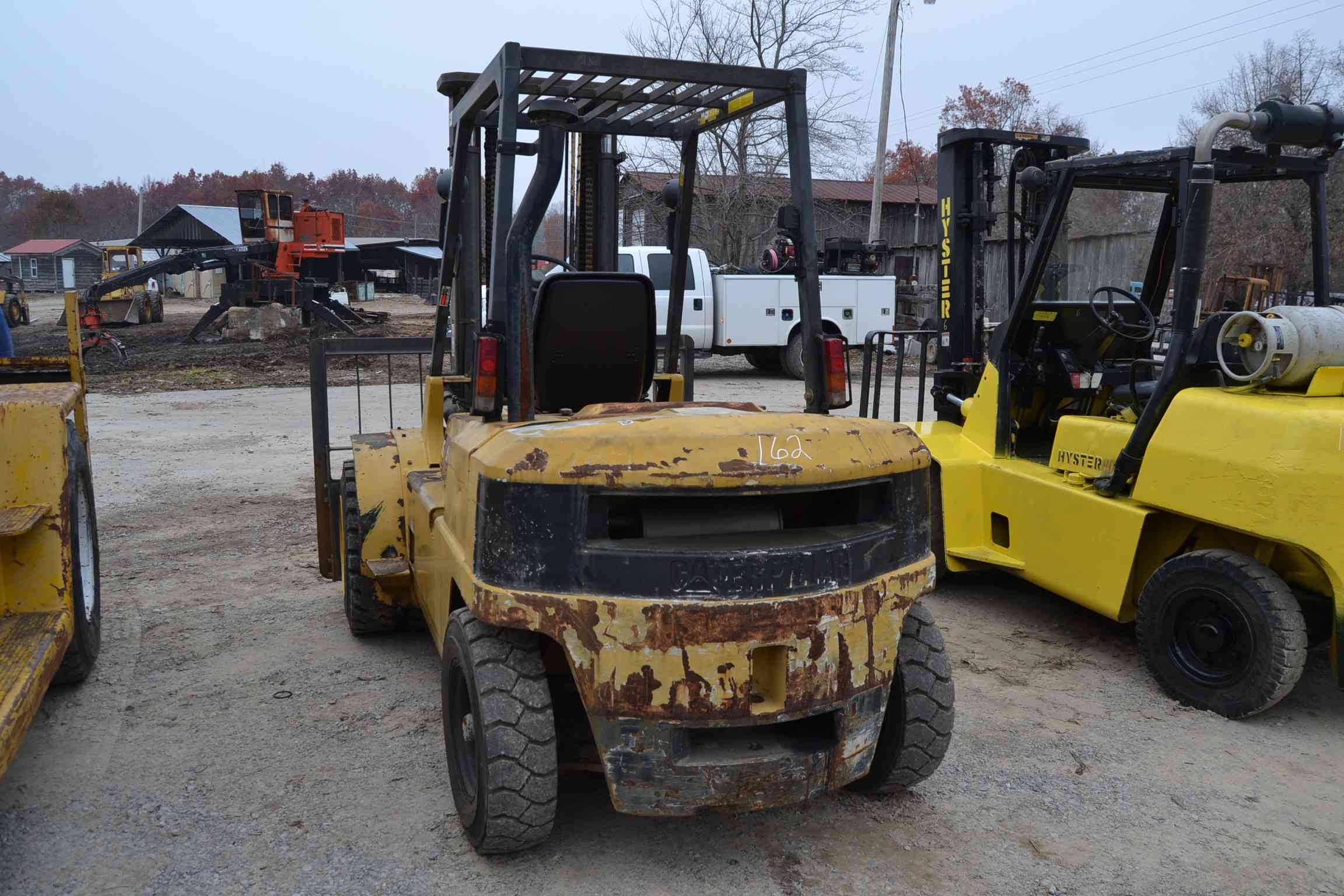CAT 8000 LB DUAL WHEEL FORKLIFT W/DIESEL ENGINE; S/N-3CM11891