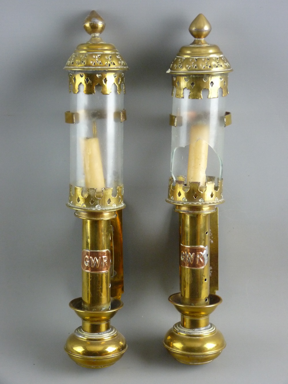 RAILWAYANA - a pair of brass Great Western Railway candle lamps with ...