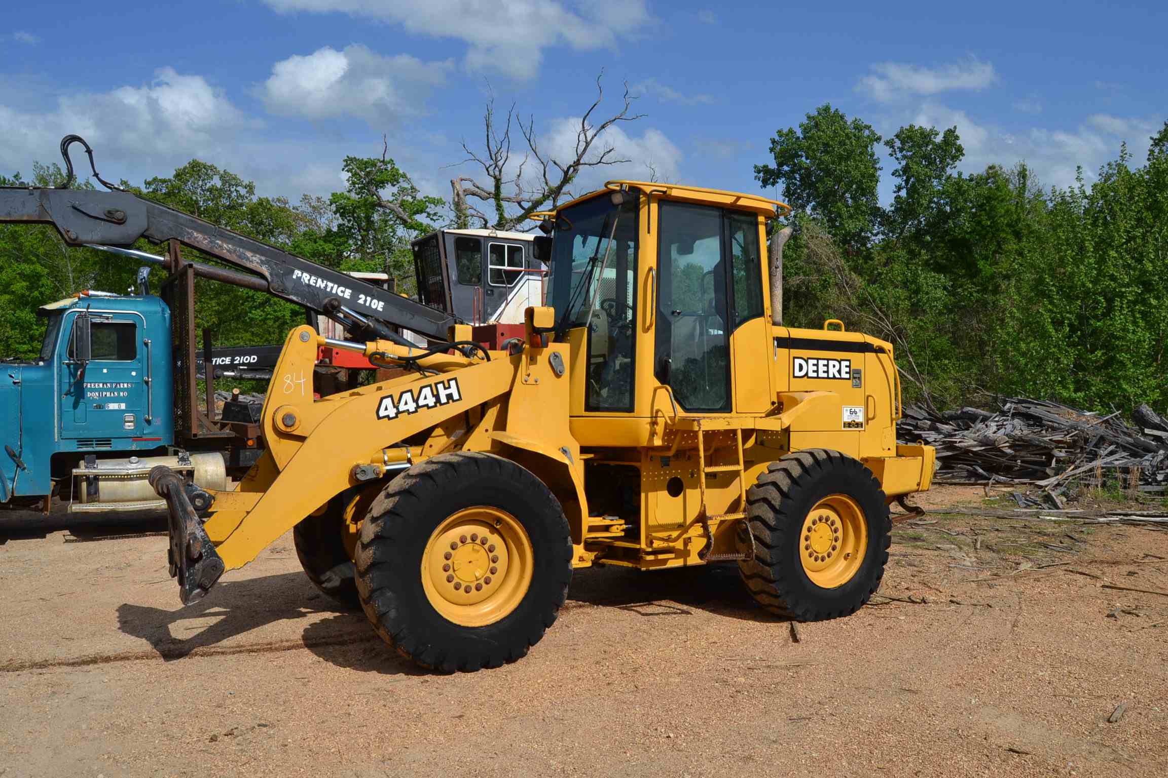 JOHN DEERE 444H ARTICULATING WHEEL LOADER W/ENCLOSED CAB; W/HEAT & AIR ...