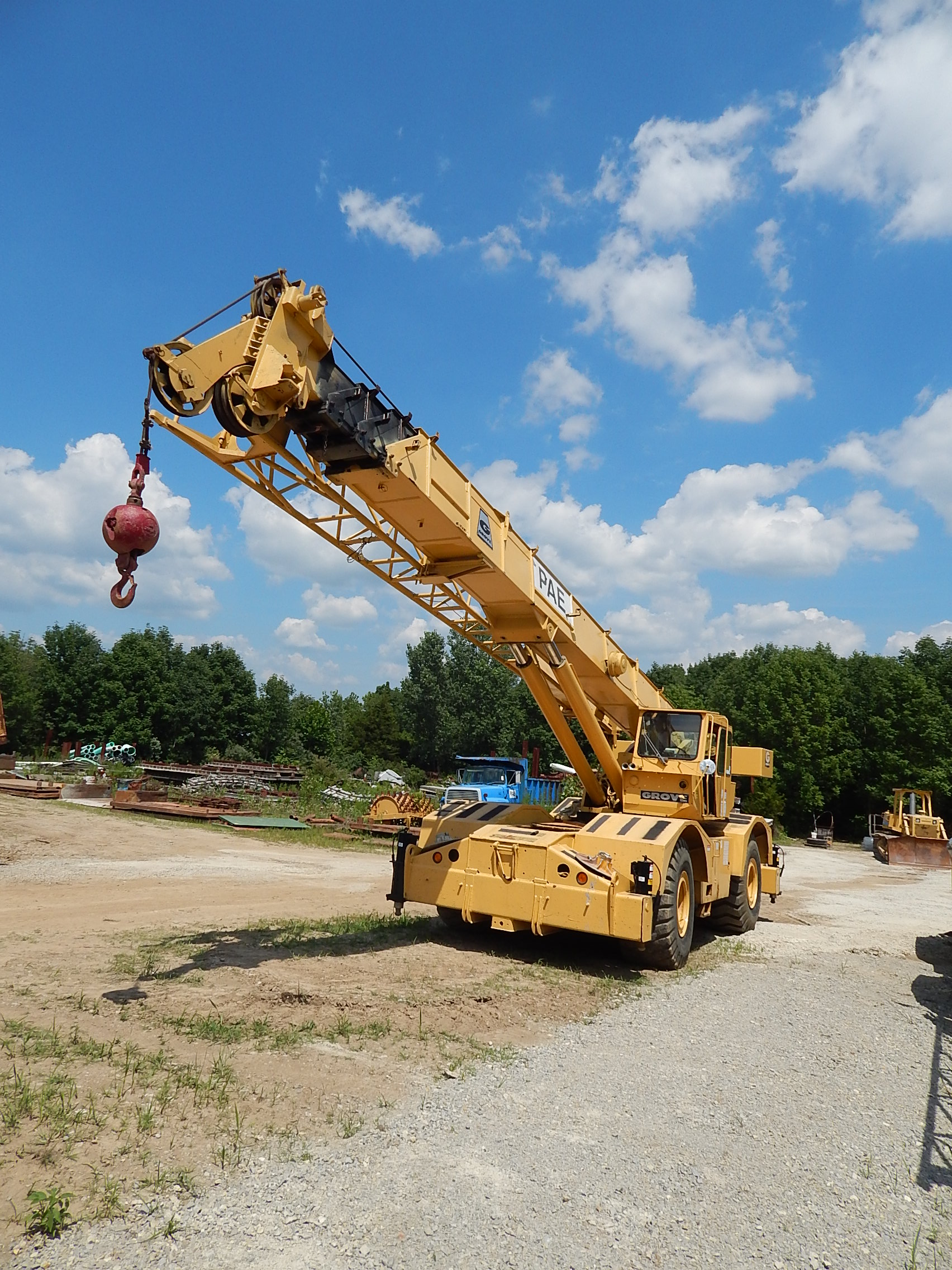Grove Model RT-740 Rough Terrain Crane, SN 46048, 40 Ton Cap., Detroit ...