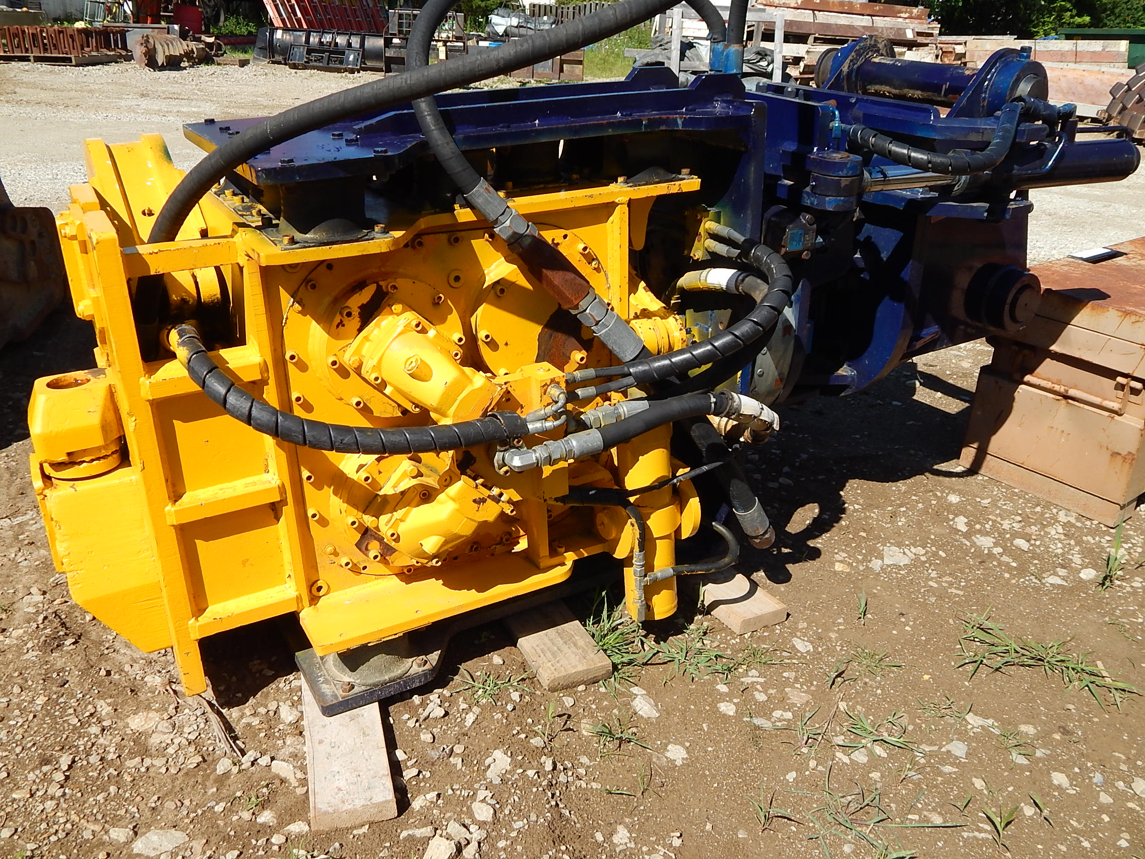 MOVAX Model SP-80 Sonic Side Grip Pile Driver with Auto Steer II ...