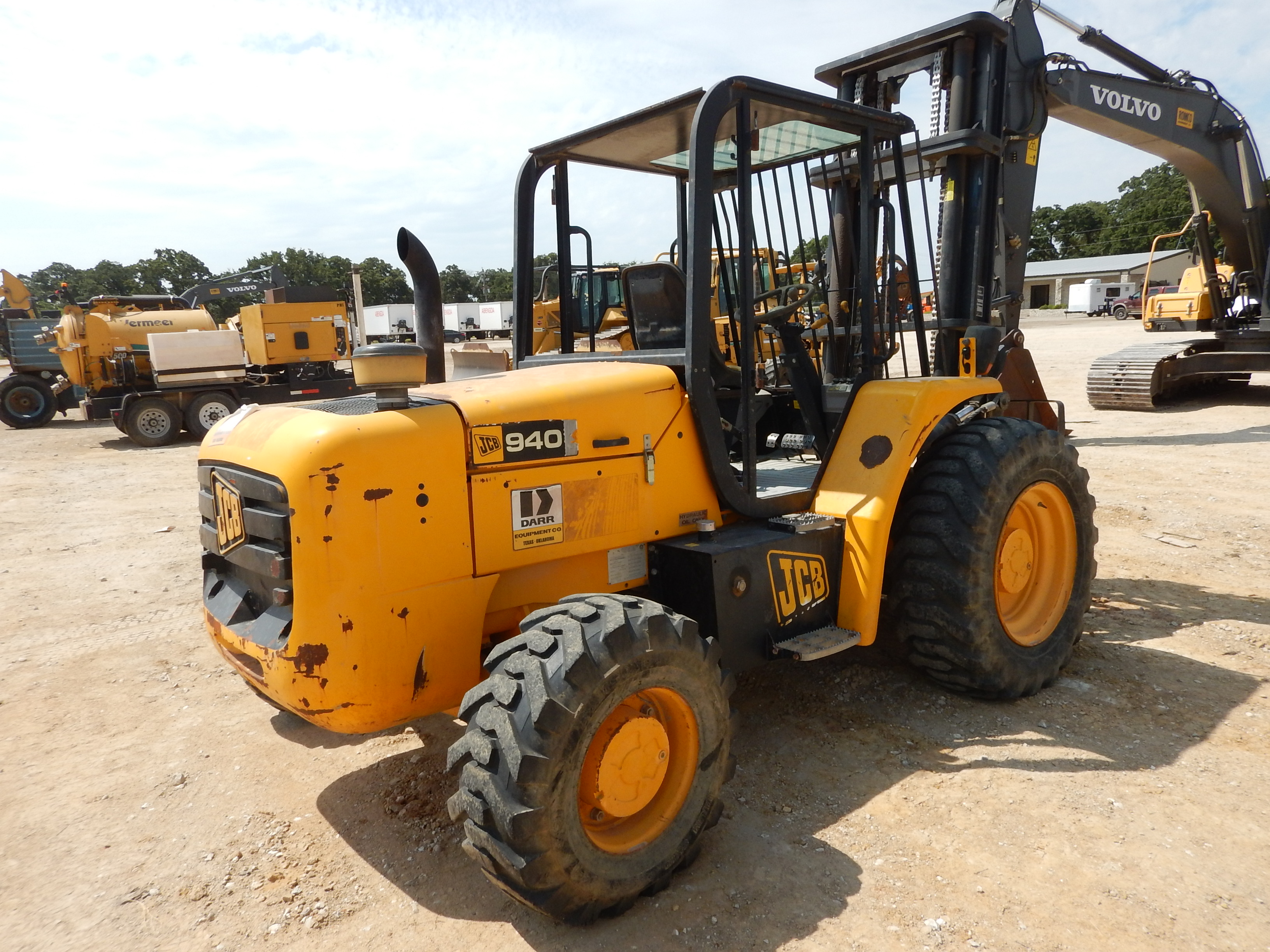 2006 JCB 940 ROUGH TERRAIN FORKLIFT- 8,000 LB MAX LIFT CAPCITY, 4WD, 3 ...