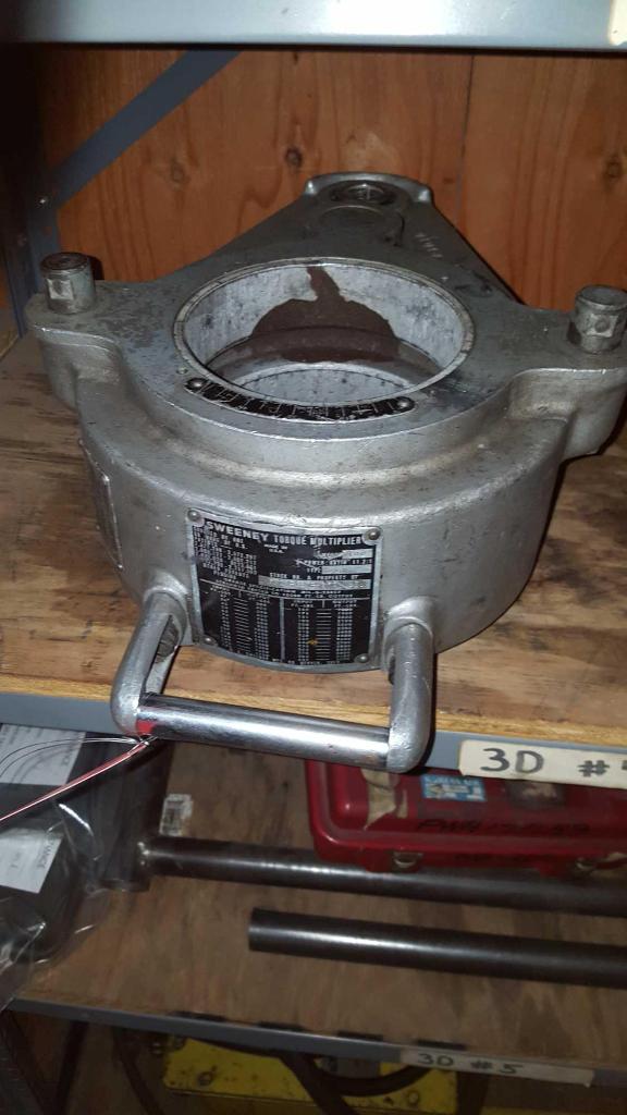 Sweeney 8100 torque multiplier power wrench, 11.2:1 ratio