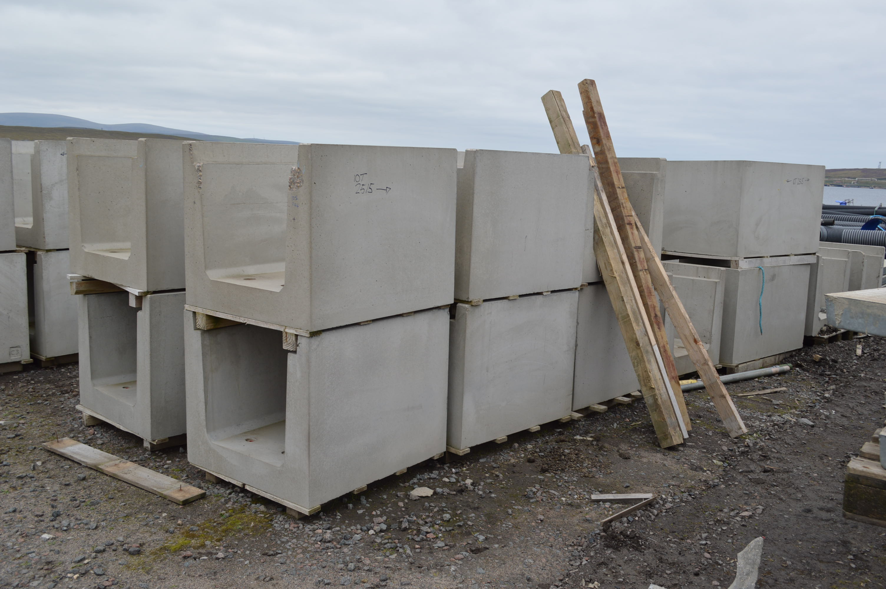 Approx. 125 McCann Easi-Duct Pre-Cast Concrete Duct Channels, each ...