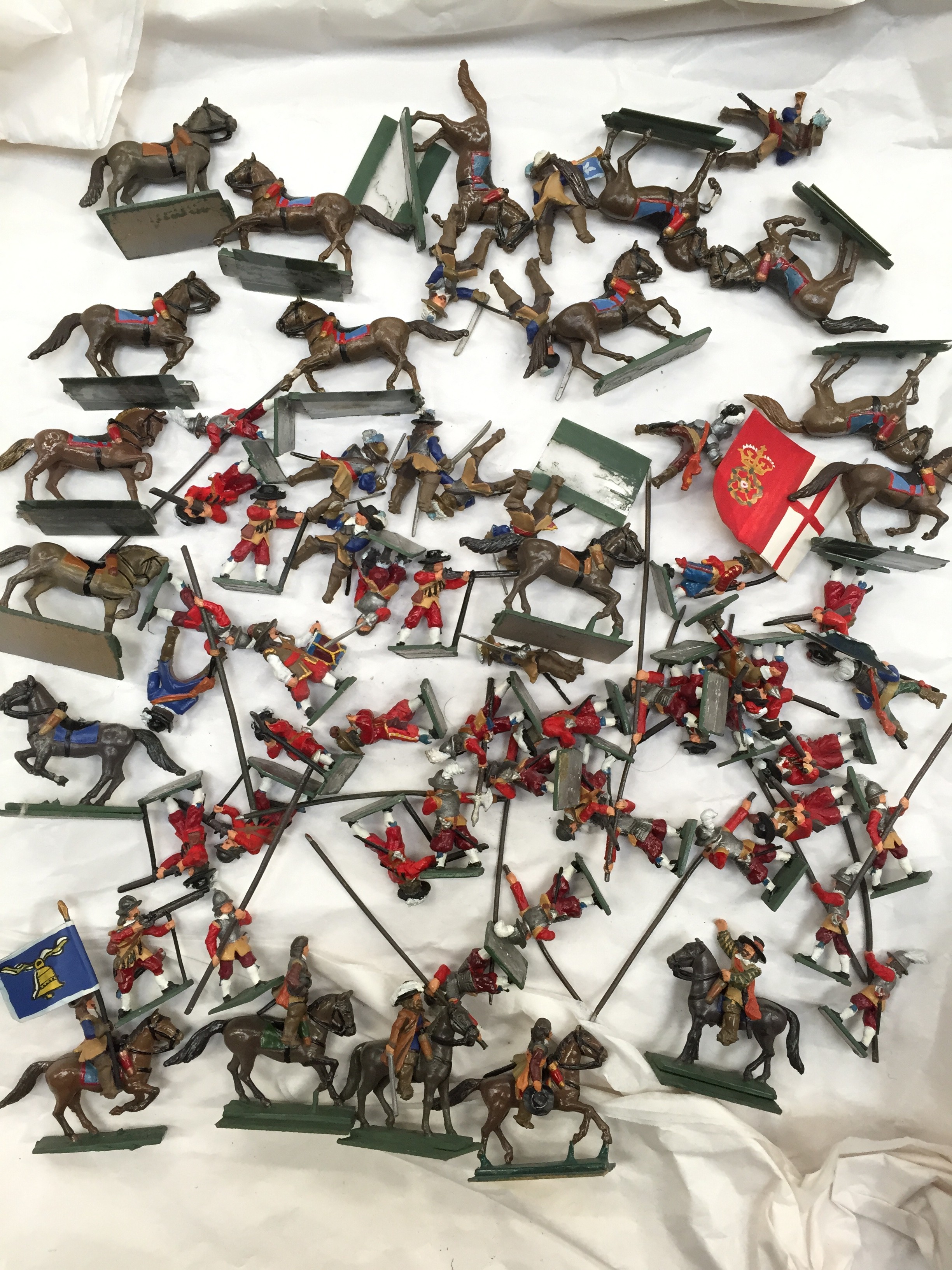 Quantity of Minifigs (ex-Miniature Figurines Ltd.) 25mm white metal ...