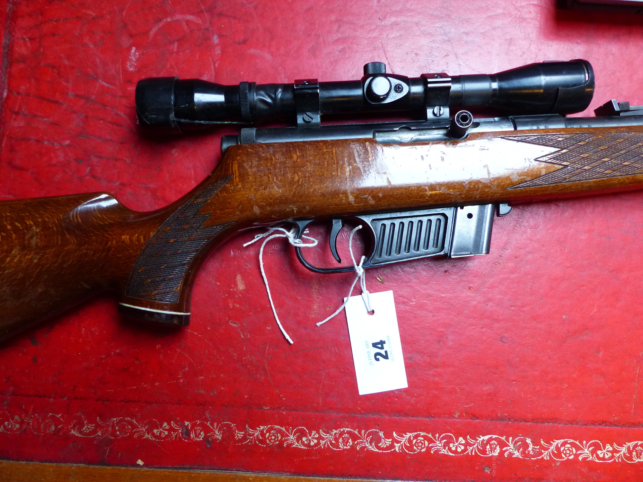 RIFLE. VOERE .22 SEMI-AUTOMATIC SERIAL NUMBER 185258 COMPLETE WITH ...