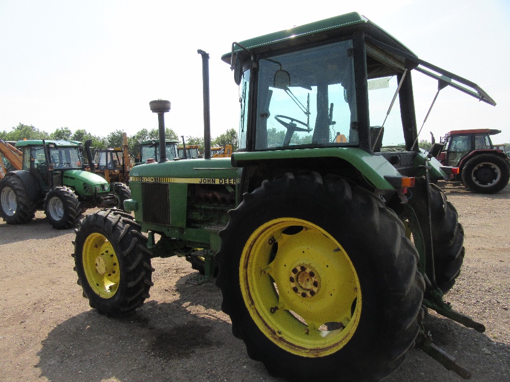 John Deere 3140 4wd Tractor SG2 Cab