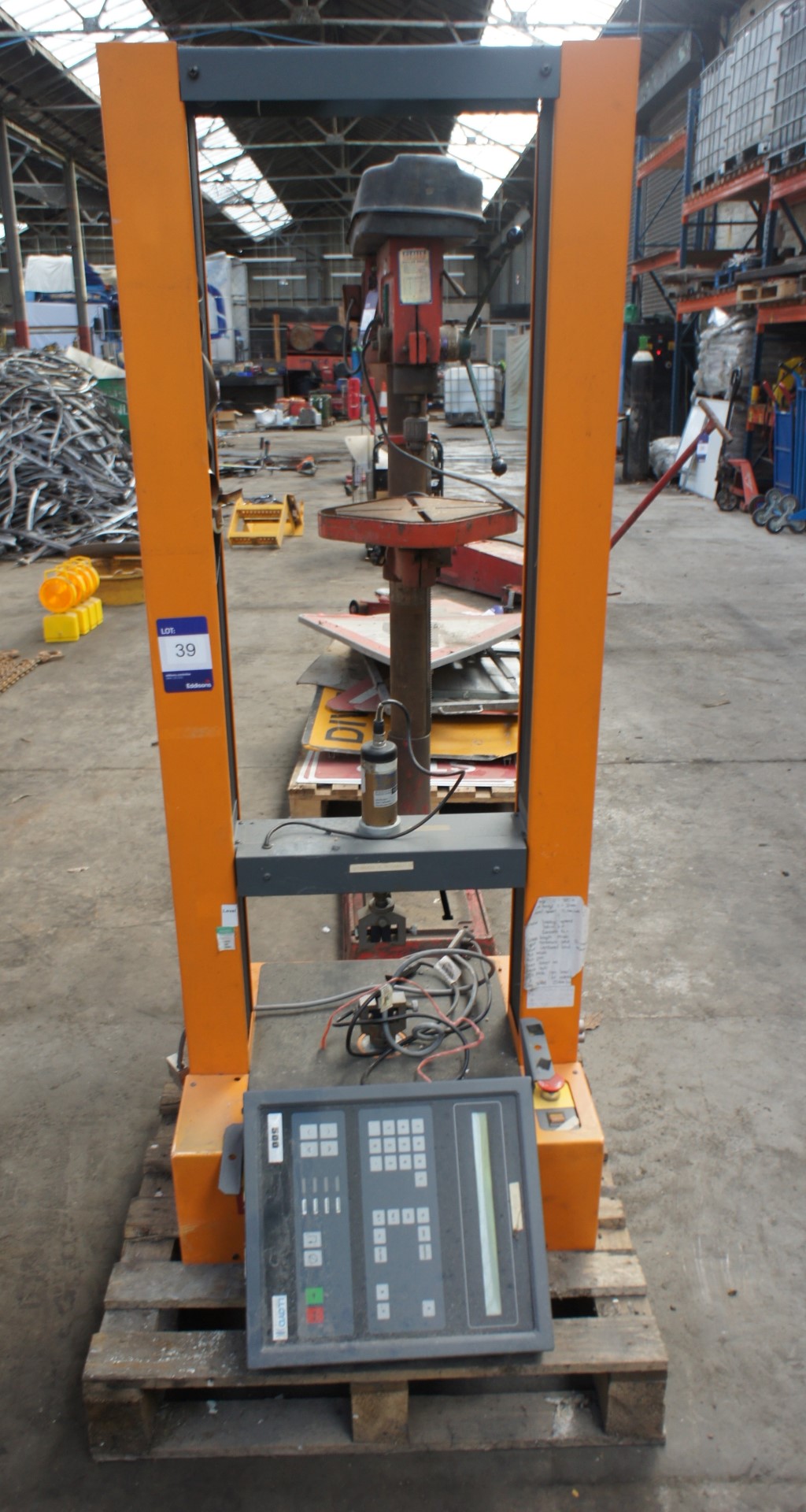 * Lloyd 500 Tensile Testing Machine