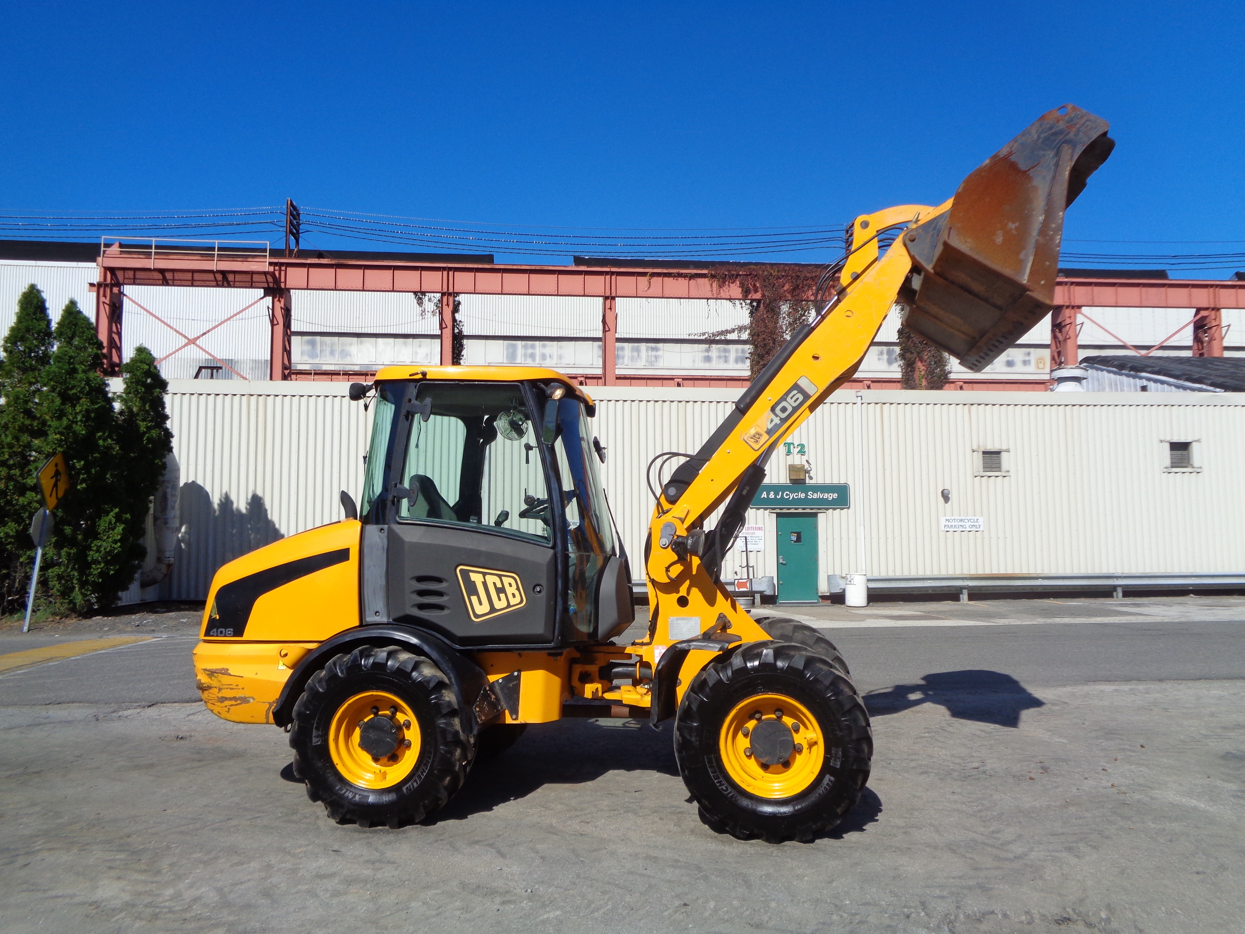 Make: JCB Model: 406B Year: 2008 SN: JCB406P0V81164360 Hours: 4834 ...