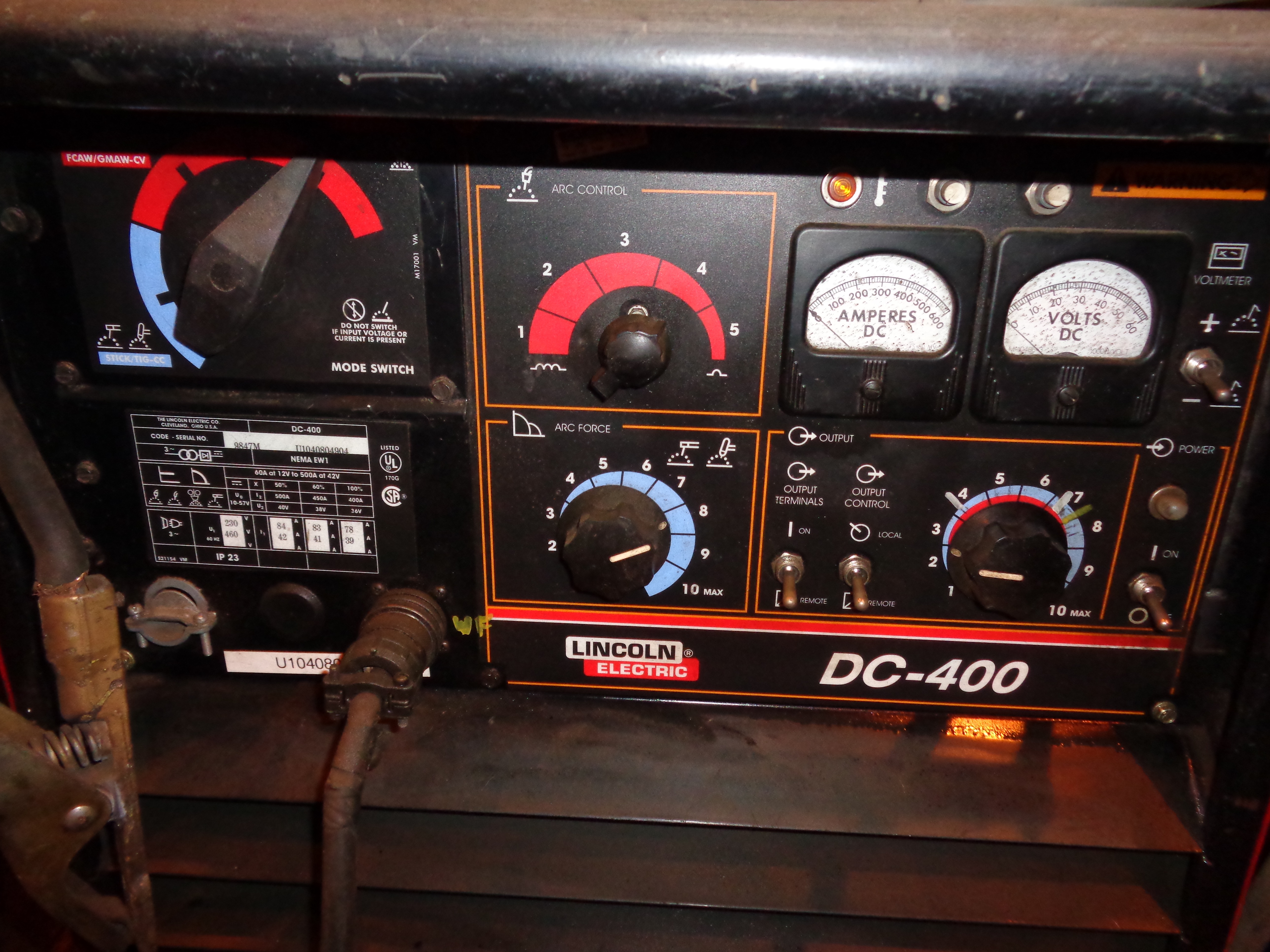 Lincoln DC400 Amp Welder with 60 Series 24v wire feeder *** All Items ...