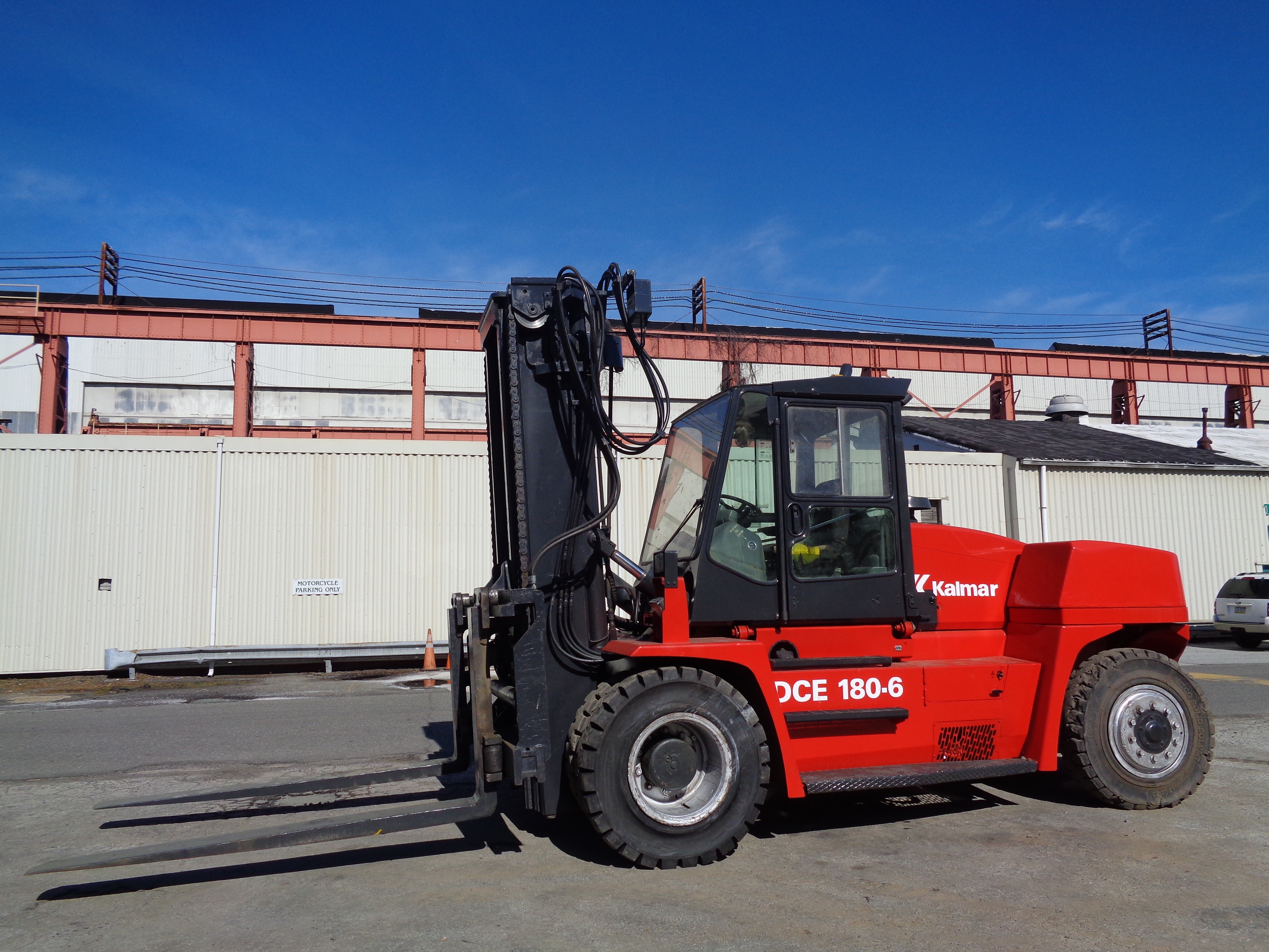 Make: Kalmar Model: DCE 180-6 SN: T43105.0199 Lifting Capacity: 40 ...
