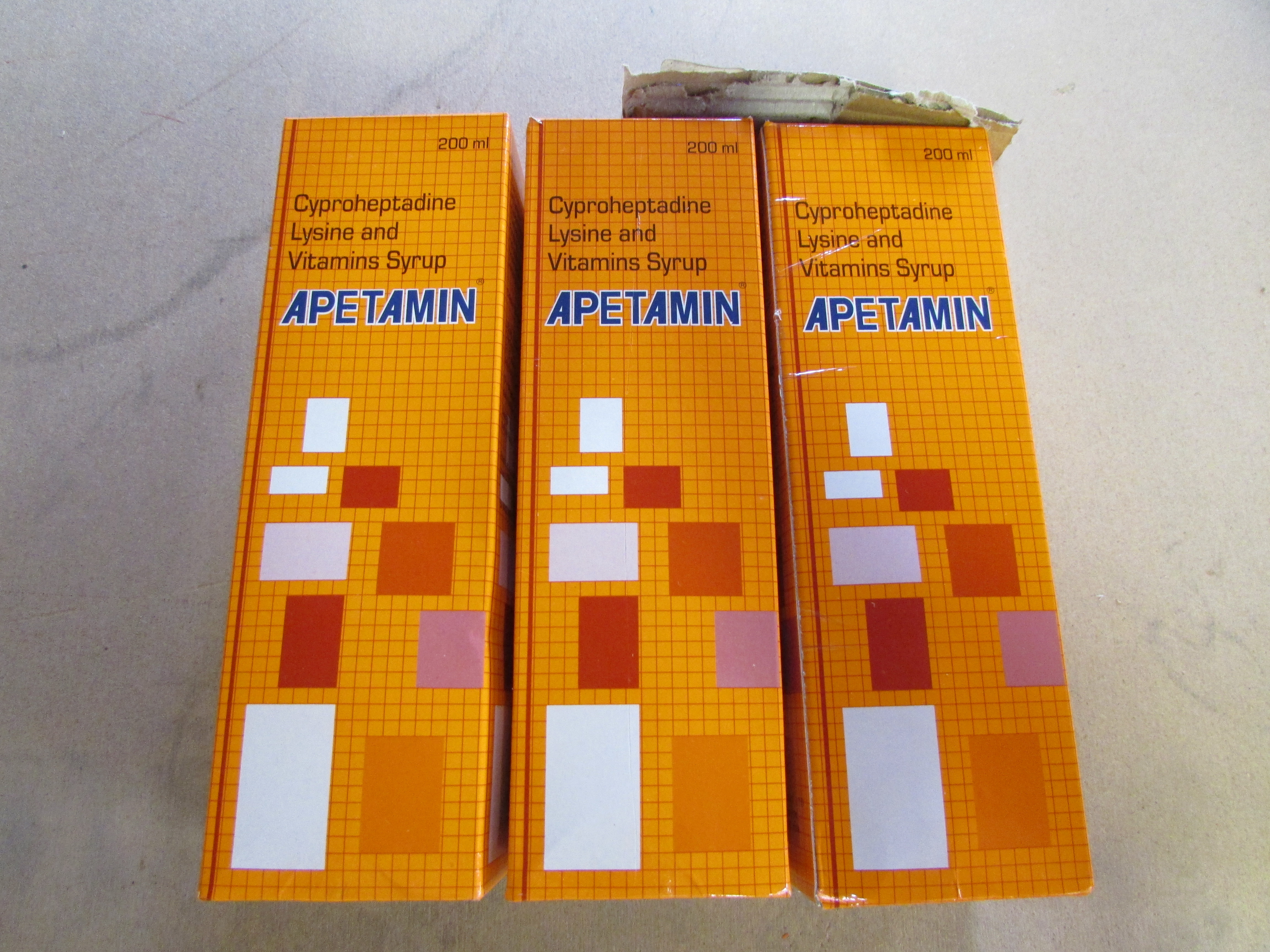 APETAMIN CYPROHEPTADINE LYSINE AND VITAMINS SYRUP FOR APPETITE - 200ml