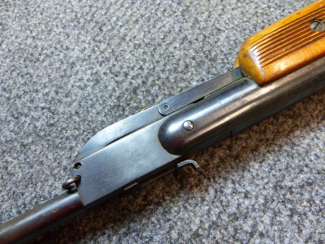 A HUNGARIAN .22 AIR RIFLE TOGETHER WITH A WISCHO-KG WEST GERMAN AIR RIFLE.