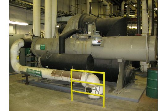 TRANE CENTRAVAC WATER CHILLER, MODEL CVHF770, OUTPUT: 770 NOMINAL TONS ...